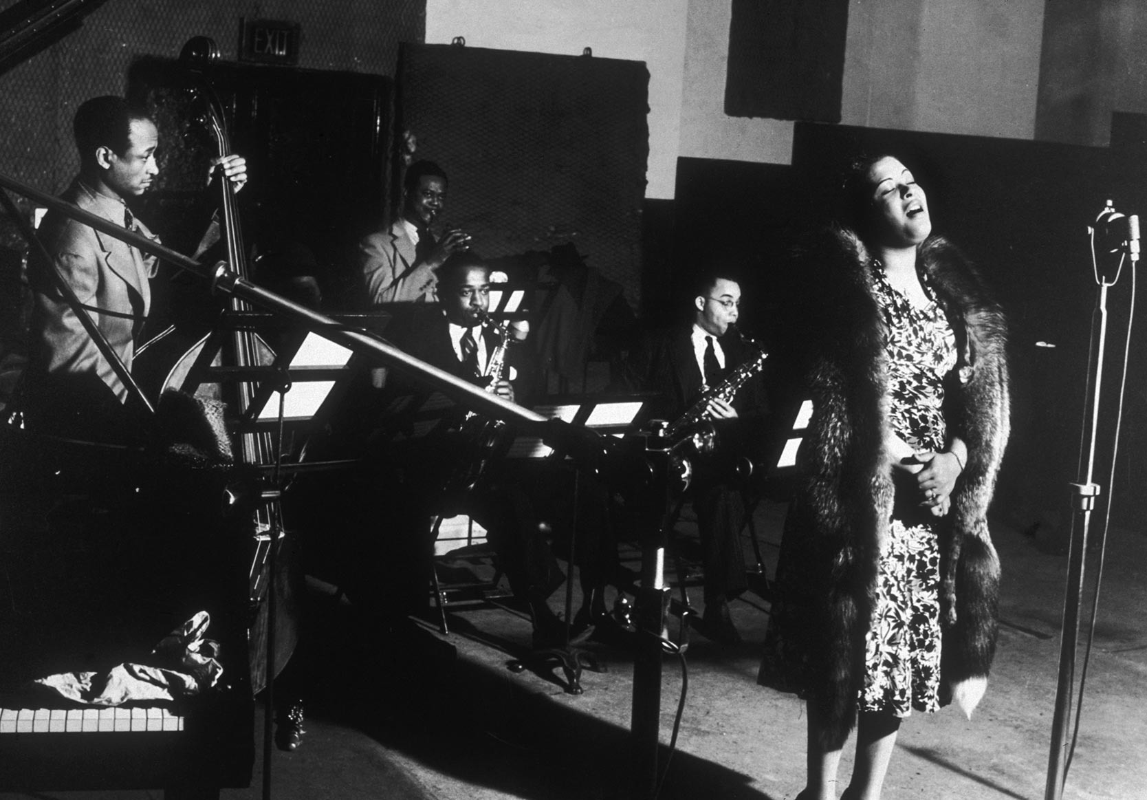 MoMA | One Way Ticket: Jacob Lawrence's Migration Series