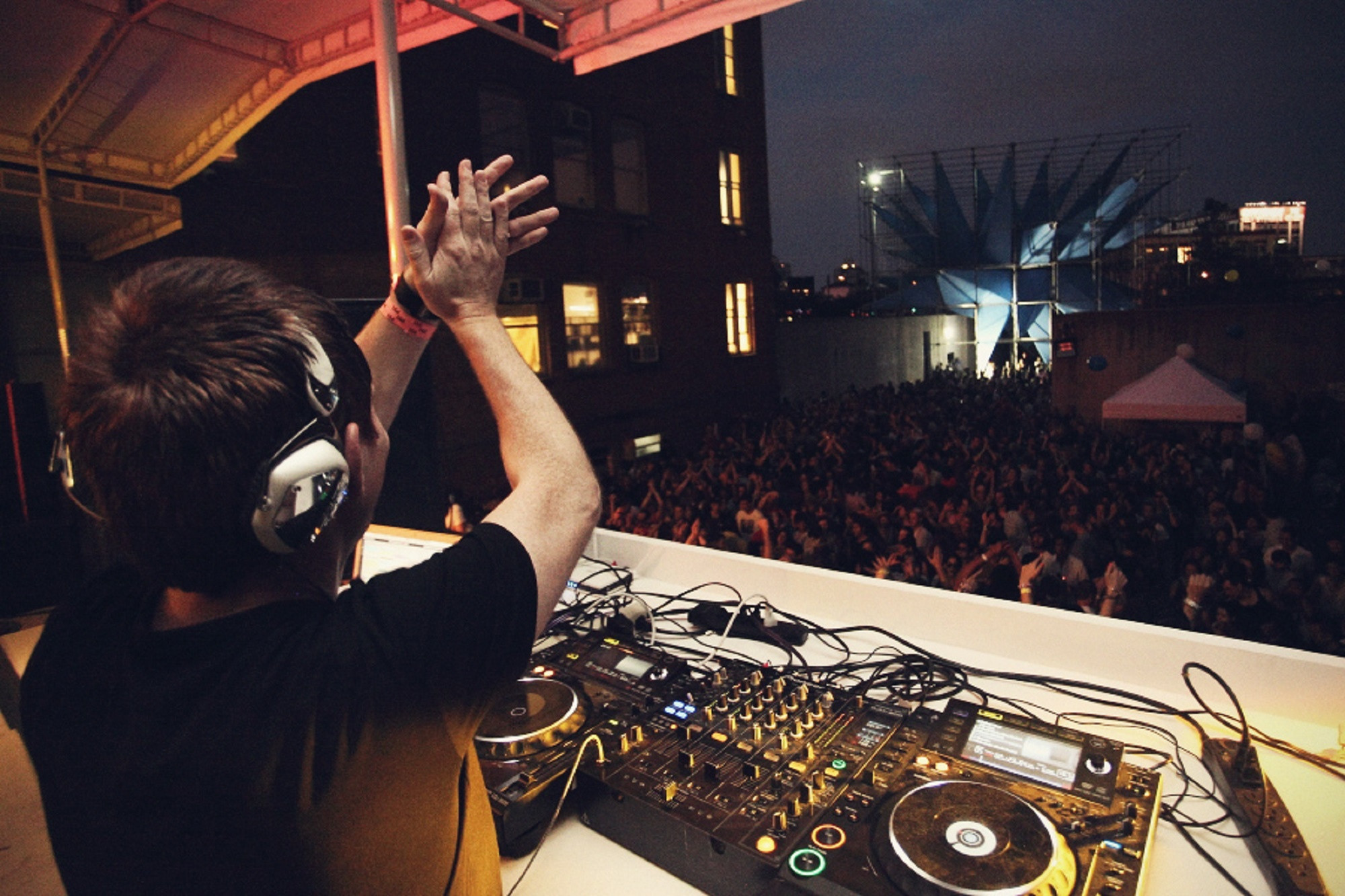 Warm Up: Jamie xx / Pearson Sound / Lemonade / Sinjin Hawke / Zora ...