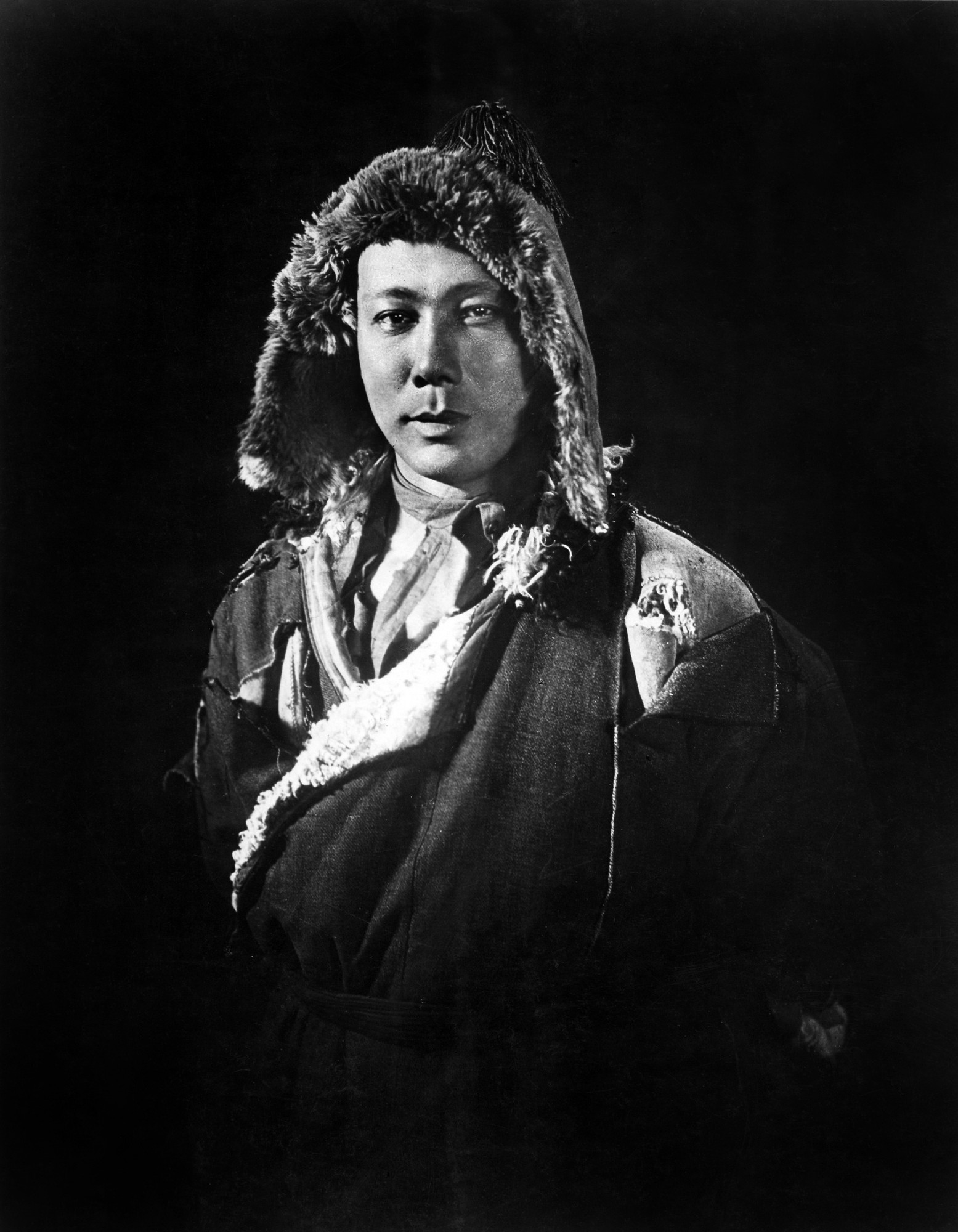 Potomok Chingis-khan (Storm over Asia). 1928. Directed by Vsevolod ...