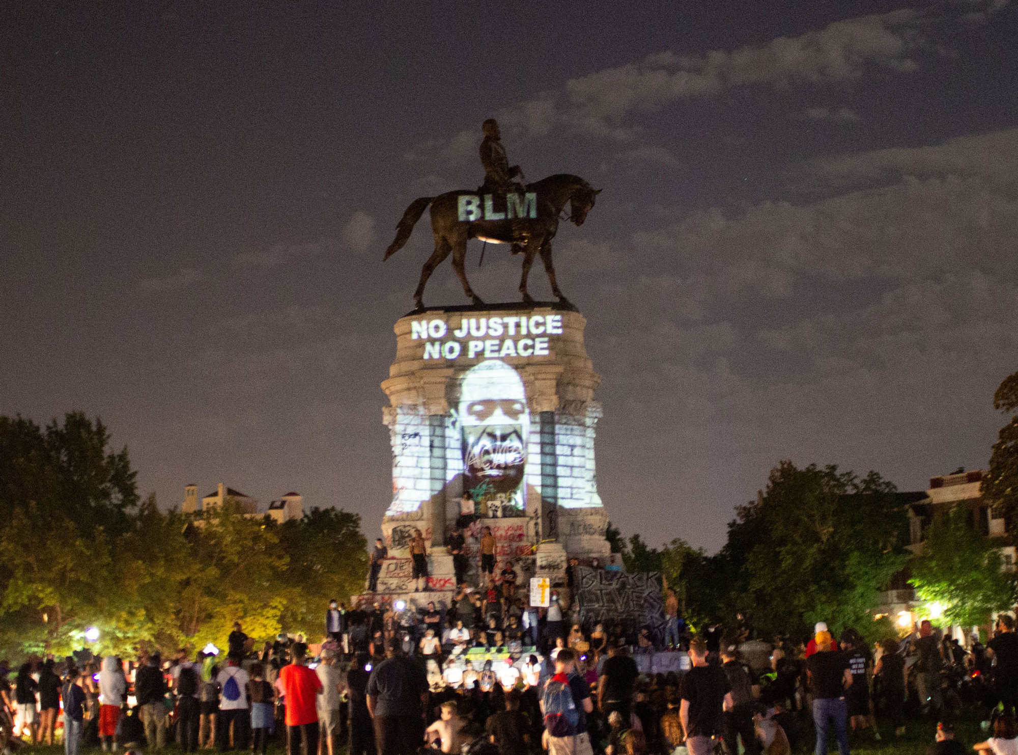 A Note on a Monumental Moment | Magazine | MoMA