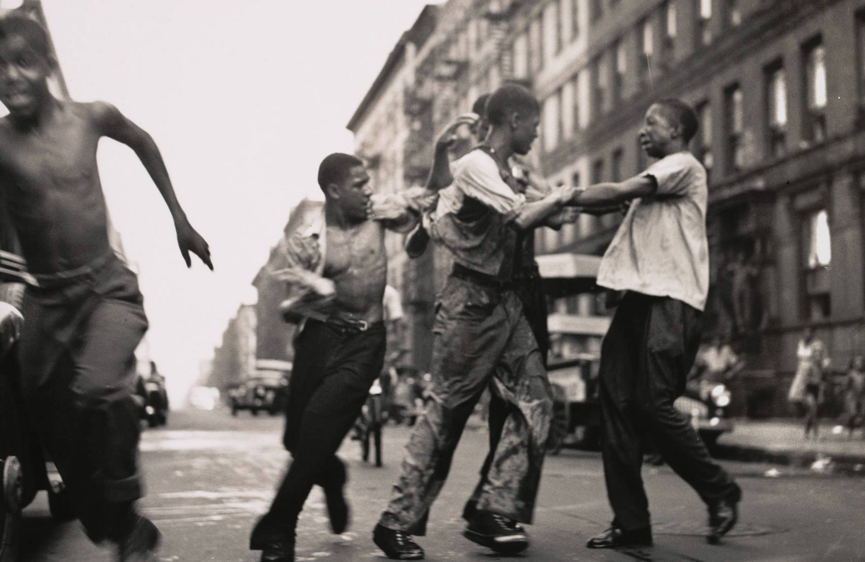 409: Gordon Parks and “The Atmosphere of Crime” | MoMA