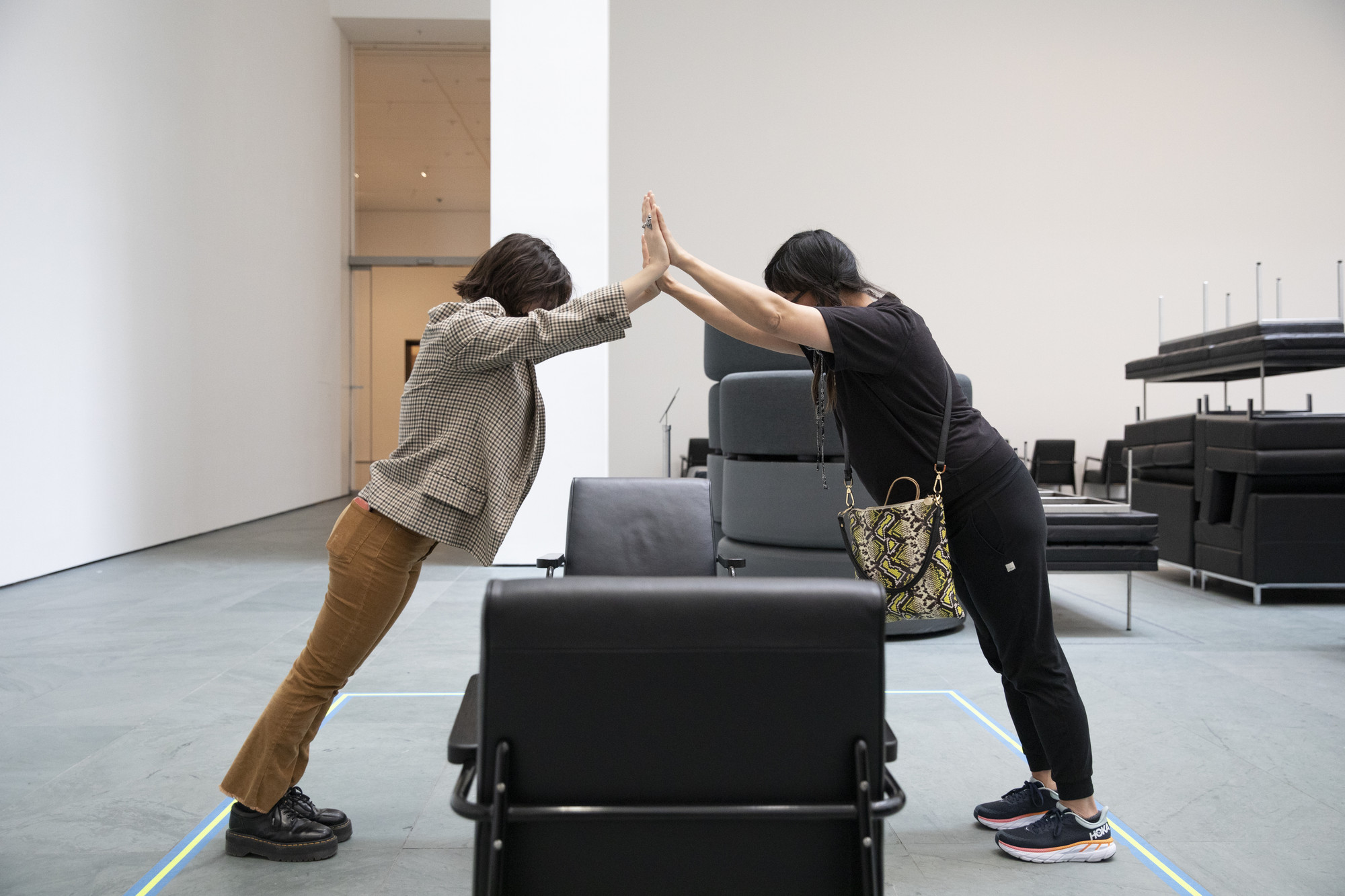 Amanda Williams: Embodied Sensations participatory performance: Amanda ...