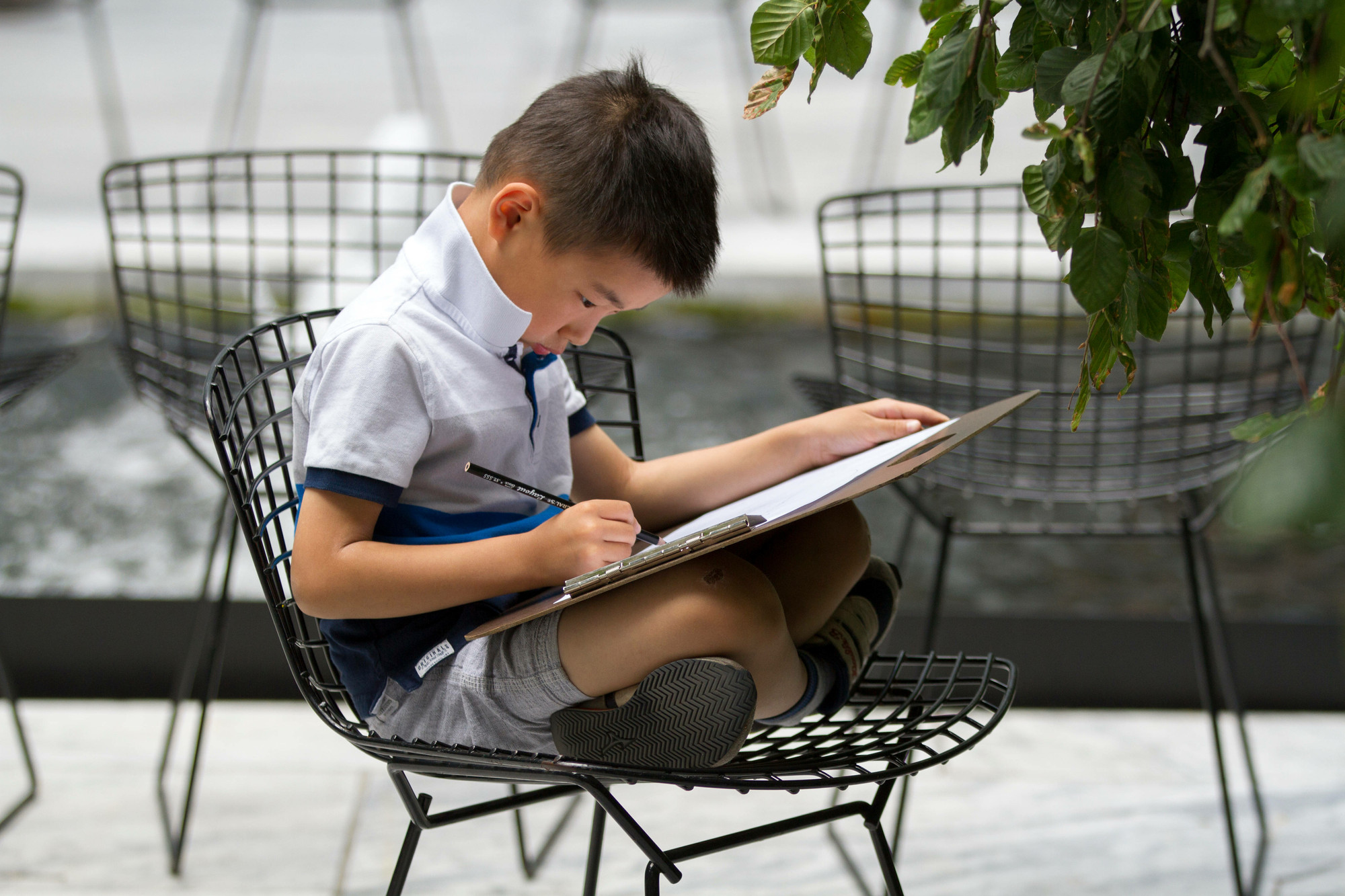 Drop-in Drawing | MoMA
