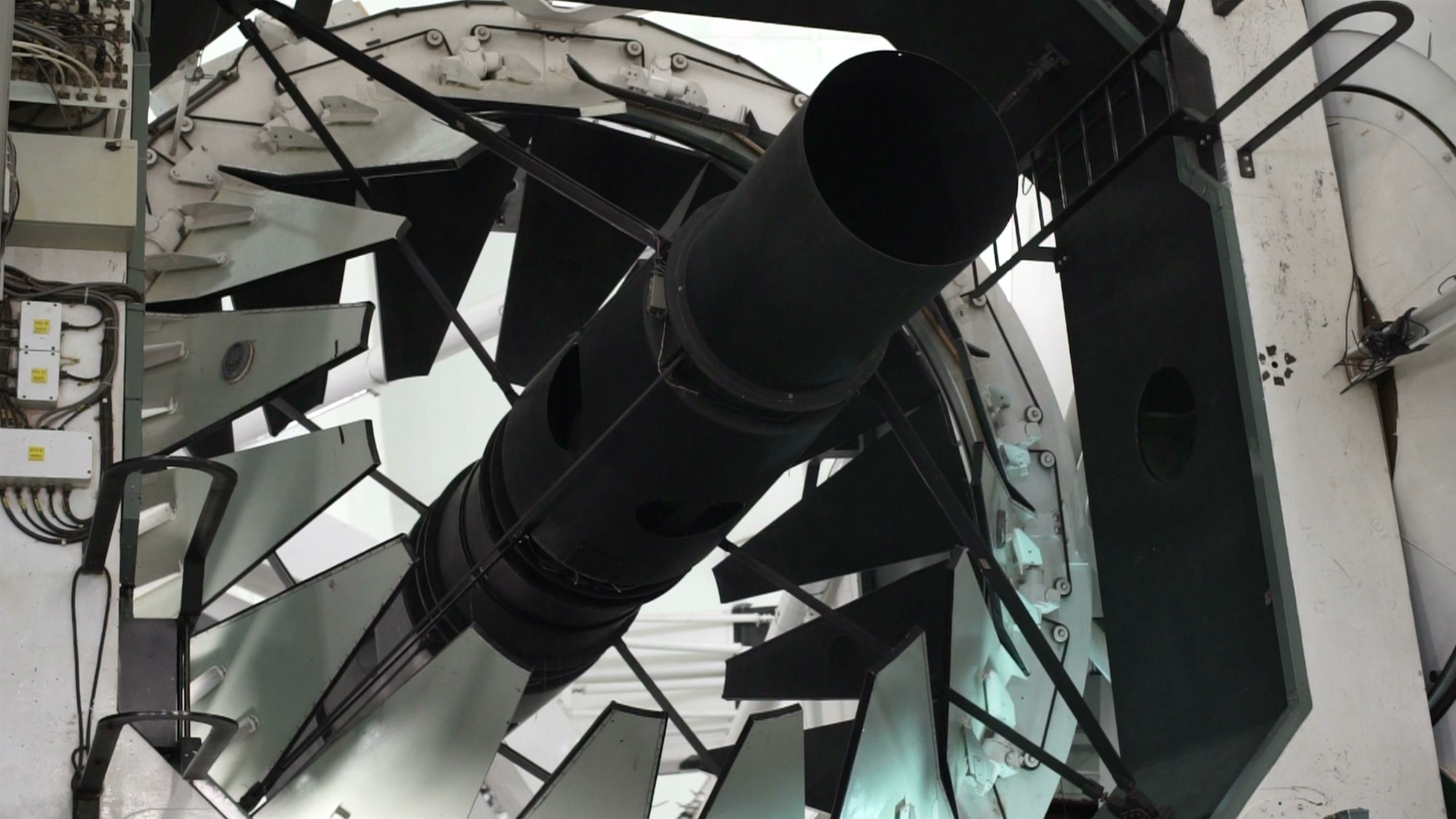 Wolfgang Tillmans: Video Work, 1987–2021 | MoMA