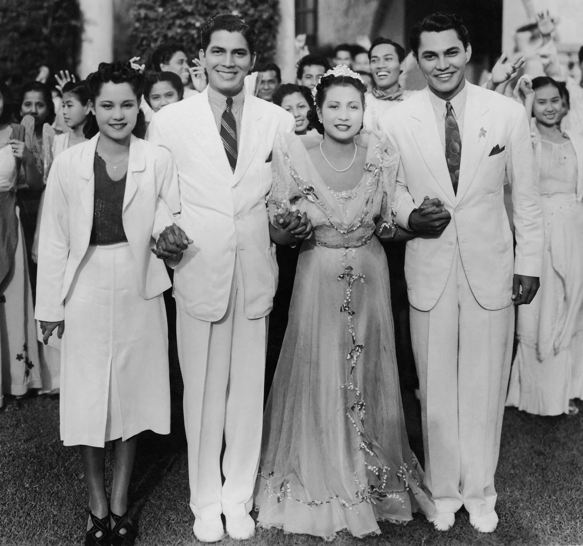 Giliw Ko (My Sweetheart). 1939. Written and directed by Carlos Vander ...