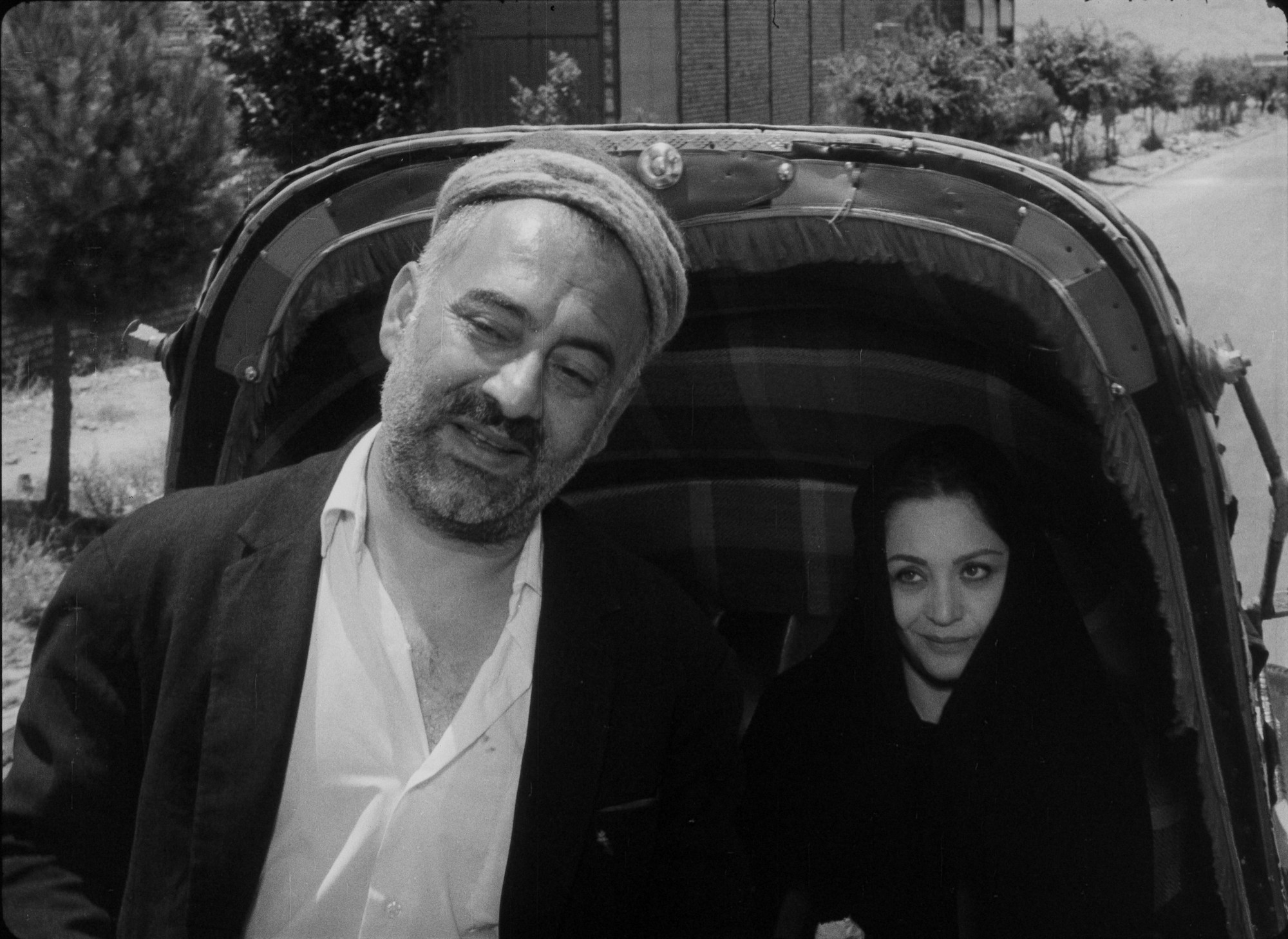 Doroshkechi (The Carriage Driver). 1971. Written and directed by Nosrat ...