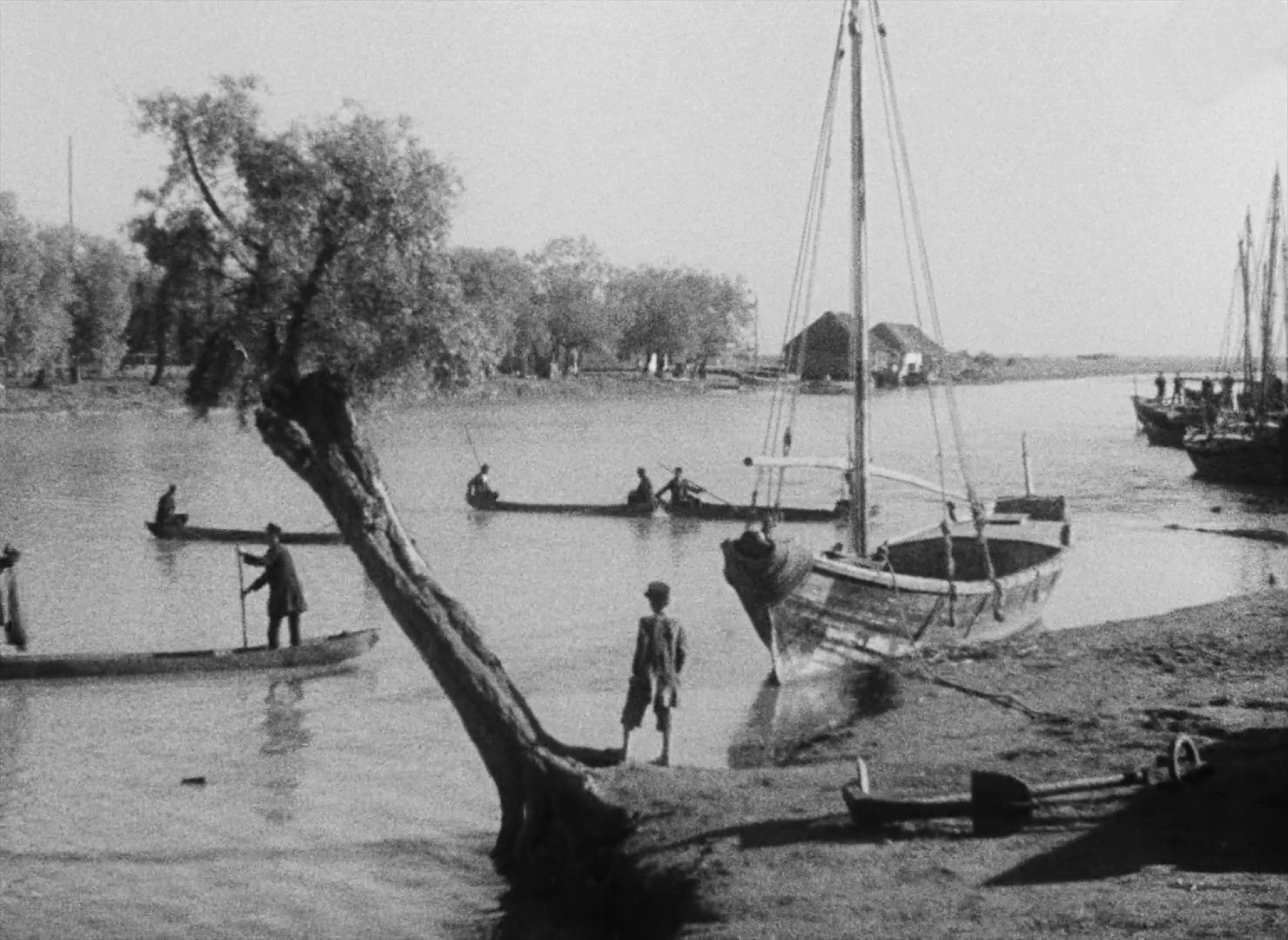 La perse. 1938. Directed by Géo Kelber Khas-push. 1928. Directed by ...