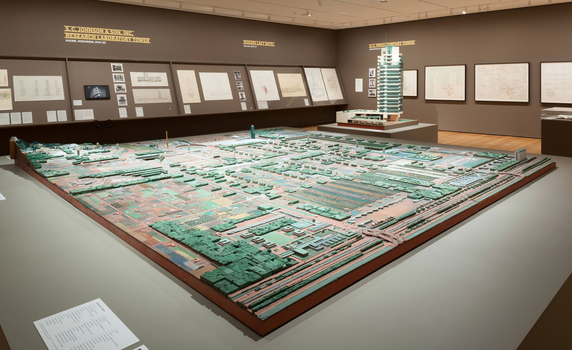 One on One: Frank Lloyd Wright’s Broadacre City | Magazine | MoMA