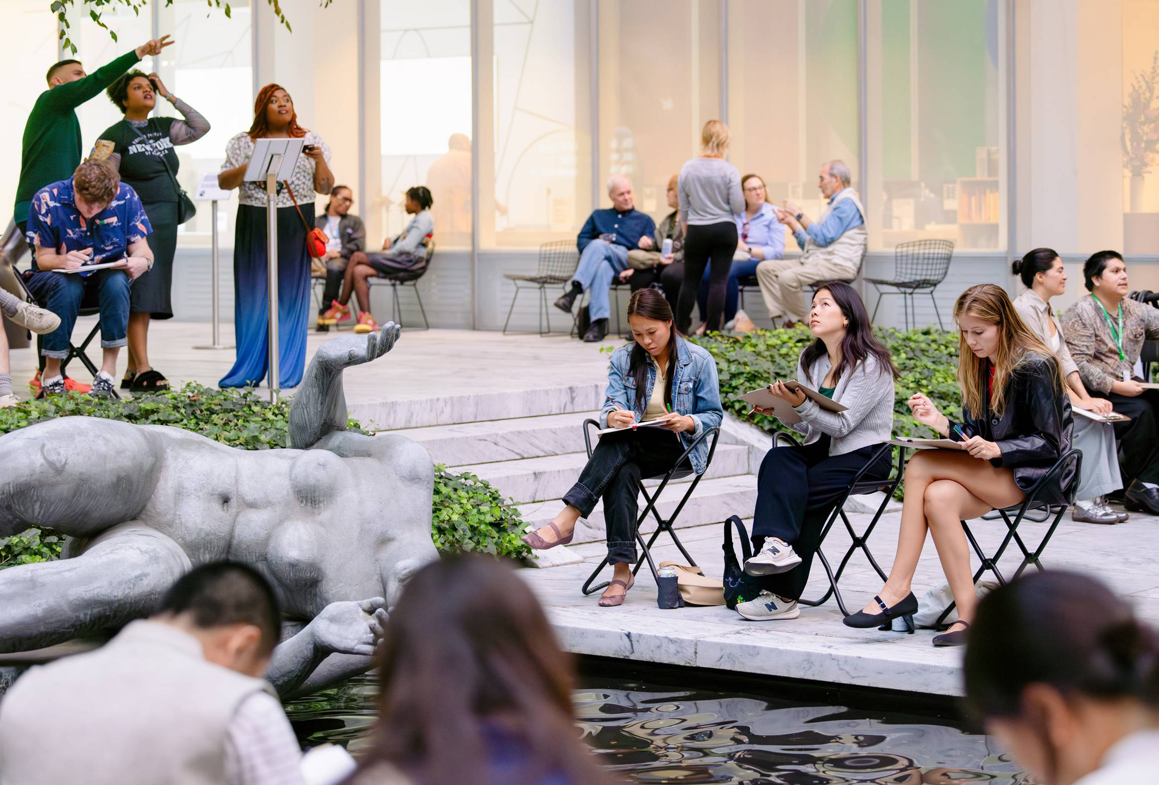 Drop-in Drawing | MoMA