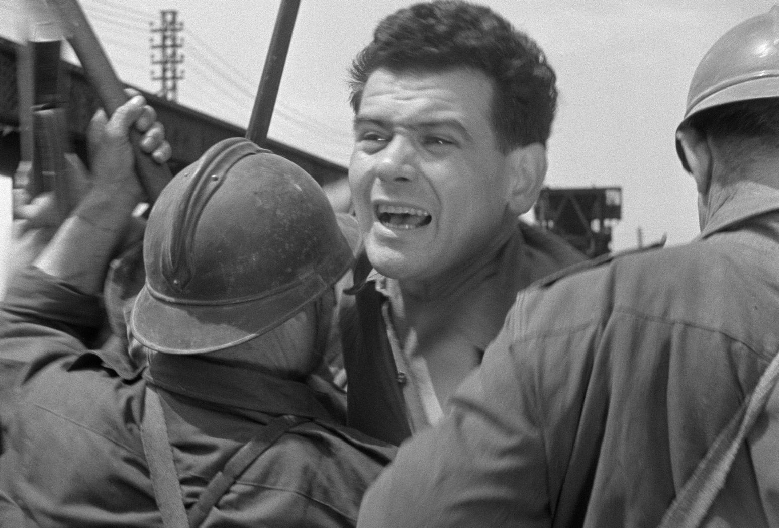 Le Rendez-vous des quais (Rendez-vous of the Docks). 1955. Directed by ...