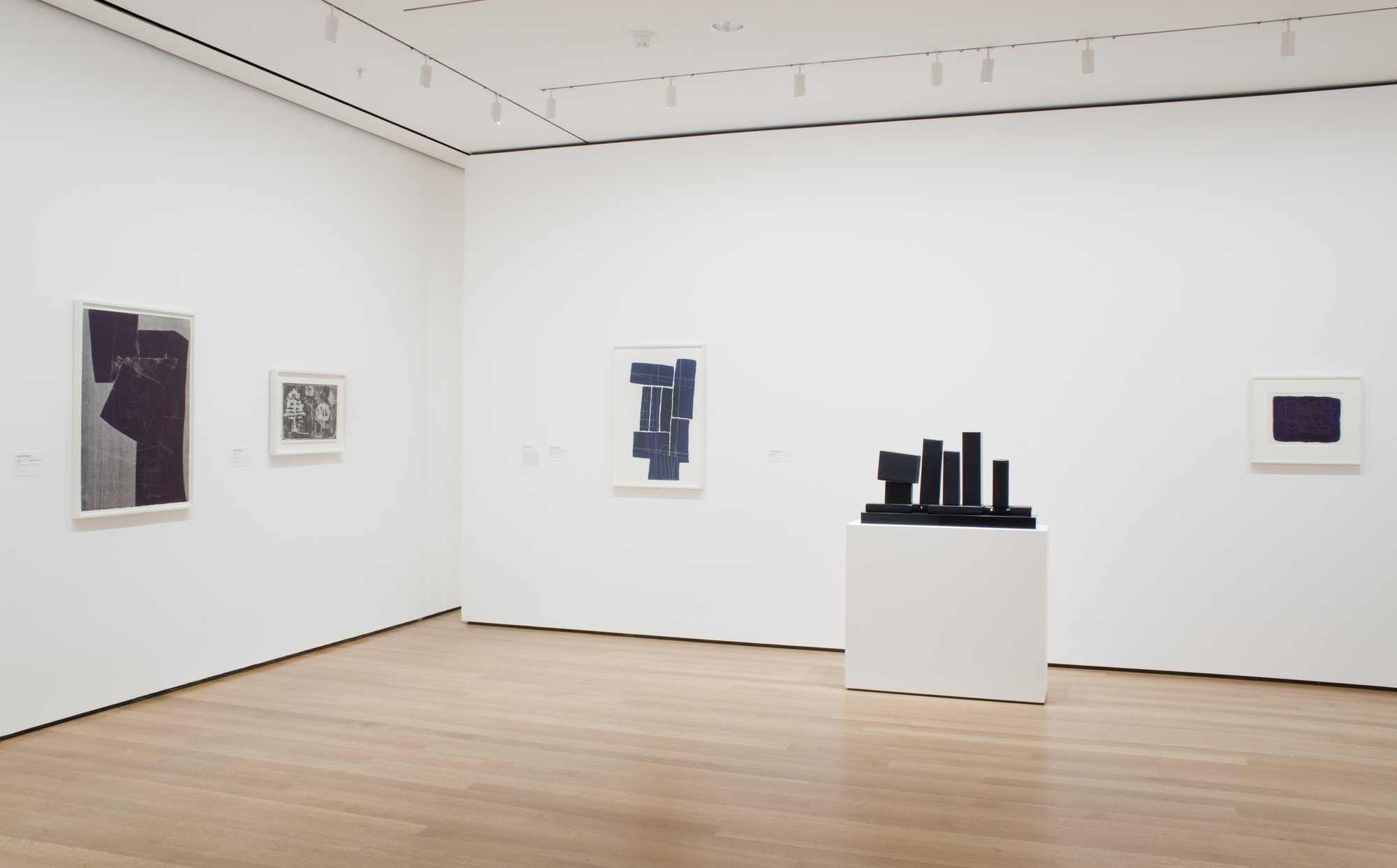 Installation view of the exhibition "Abstract Expressionist New York ...