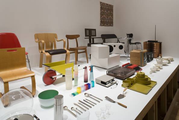 Massimo Vignelli, Lella Vignelli. Stacking Dinnerware. 1964 | MoMA