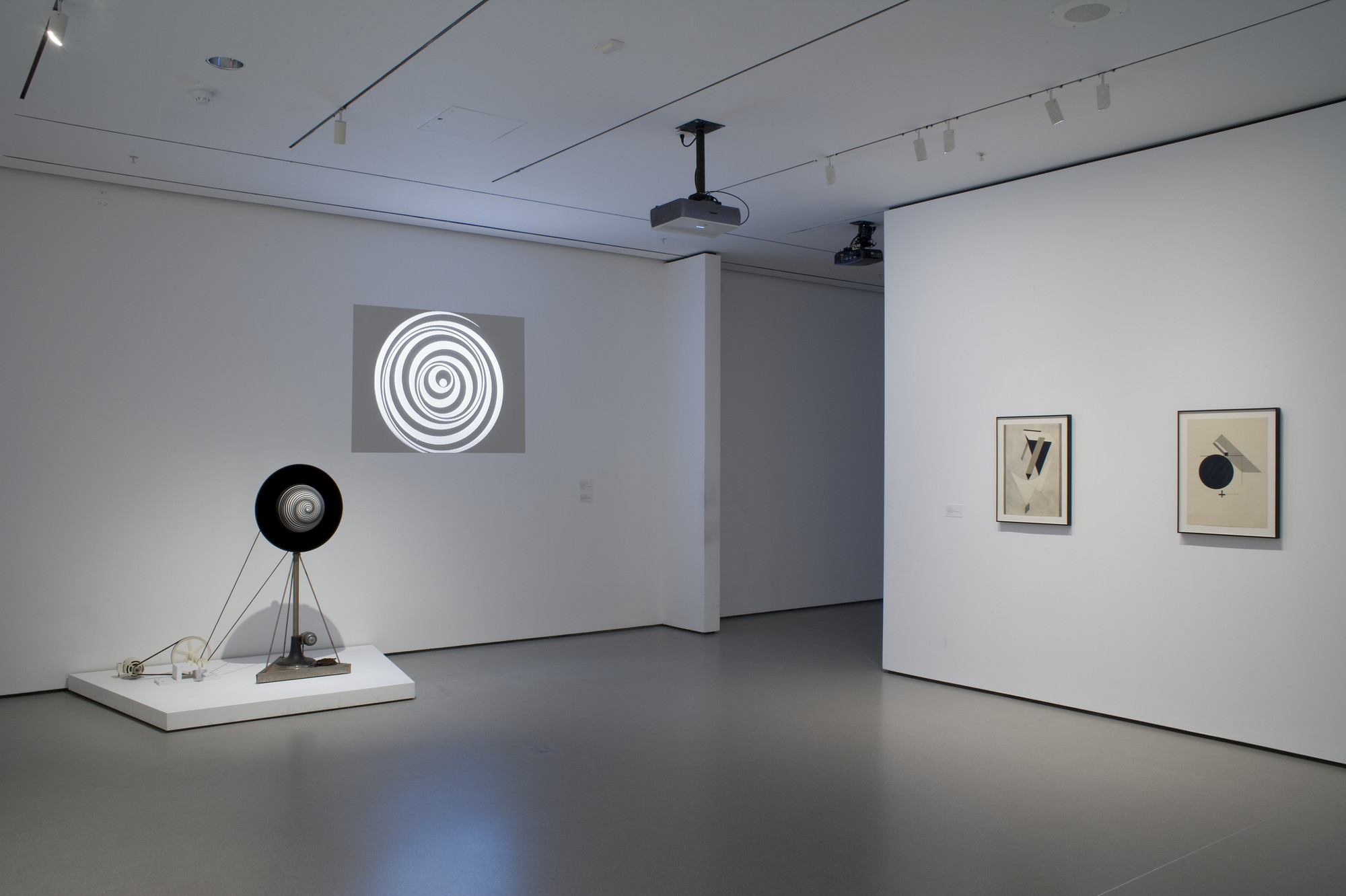 Installation view of the exhibition "Geometry of Motion, 1920s/1970s ...