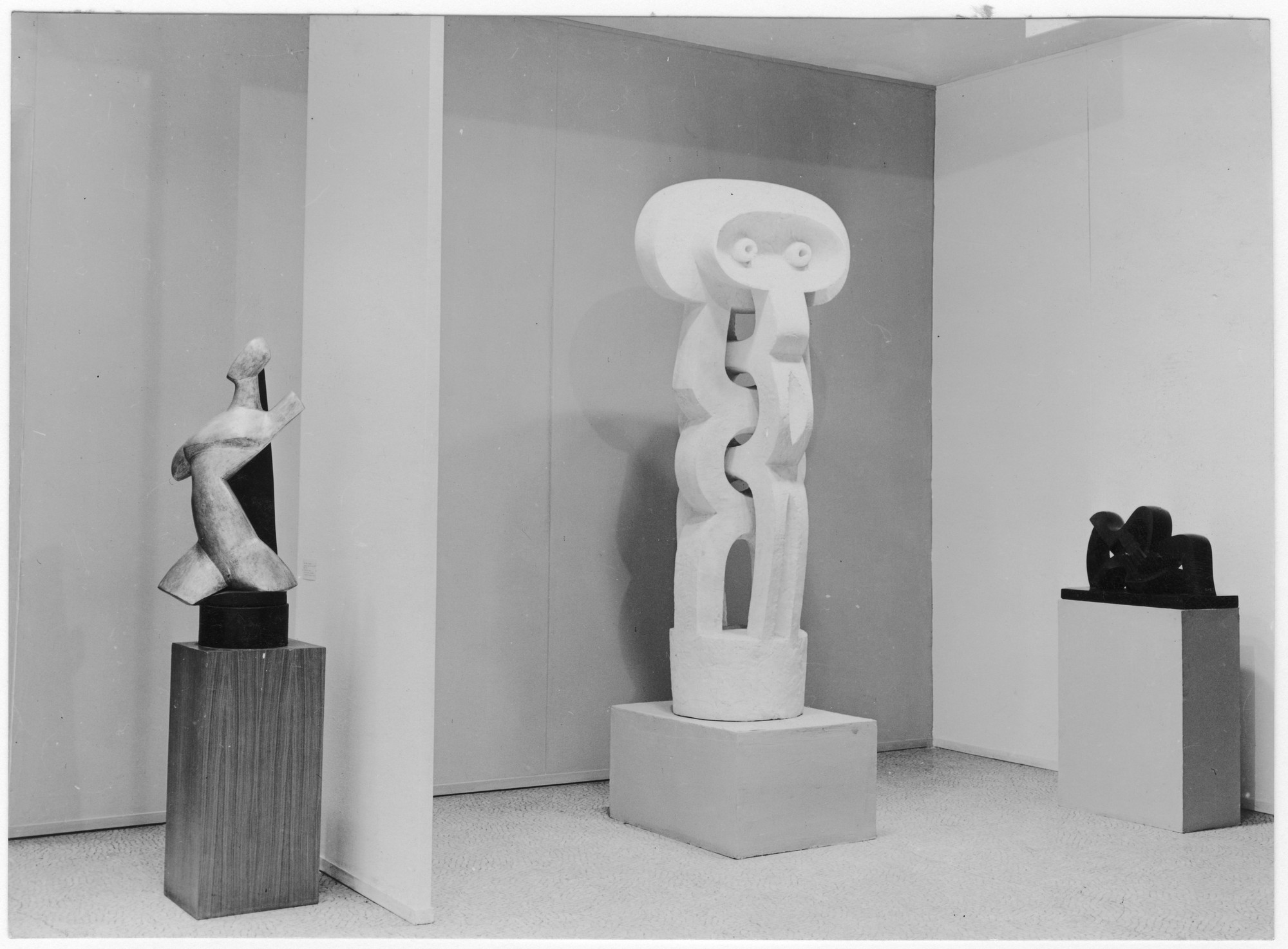 Installation view of the exhibition "Cubism and Abstract Art." | MoMA