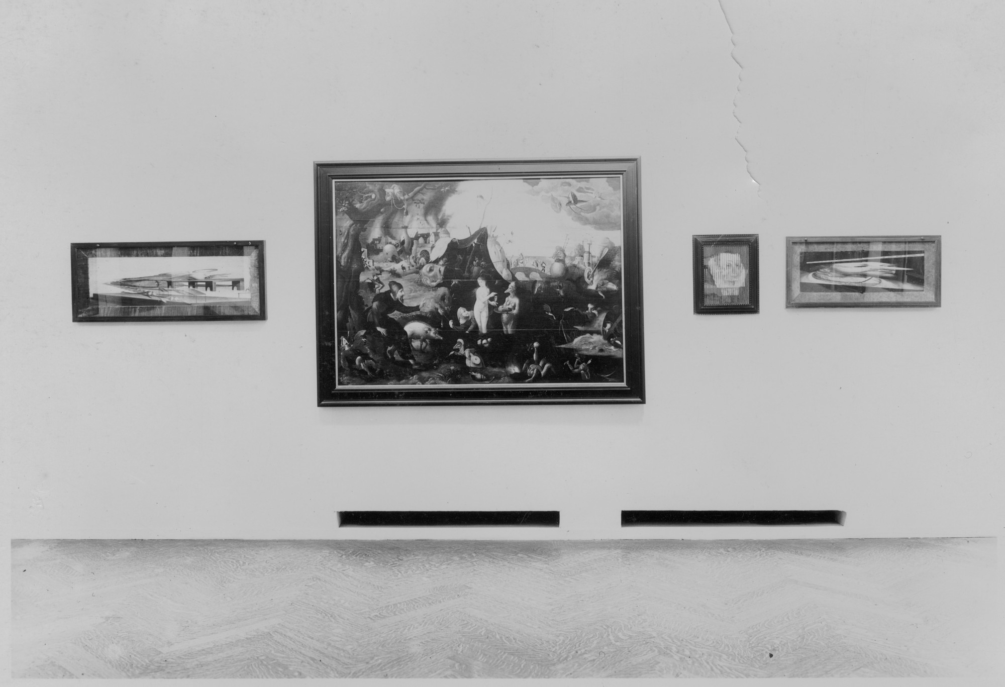Installation view of the exhibition "Fantastic Art, Dada, Surrealism ...
