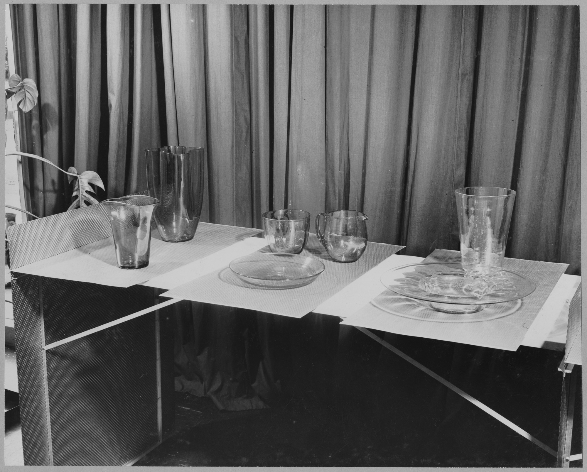 Installation view of the exhibition "Useful Objects, 1946." | MoMA