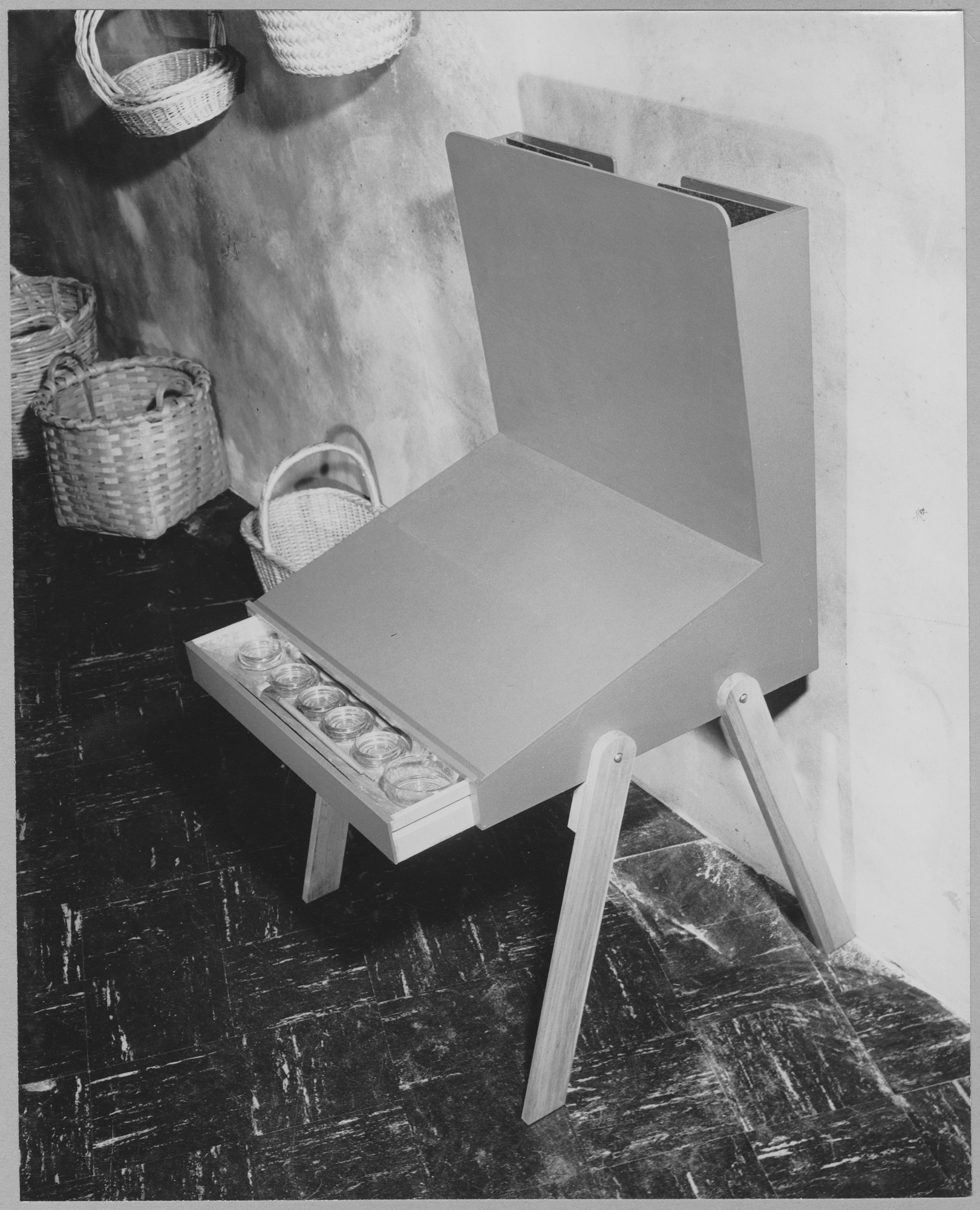 Installation view of the exhibition "Useful Objects, 1946." | MoMA