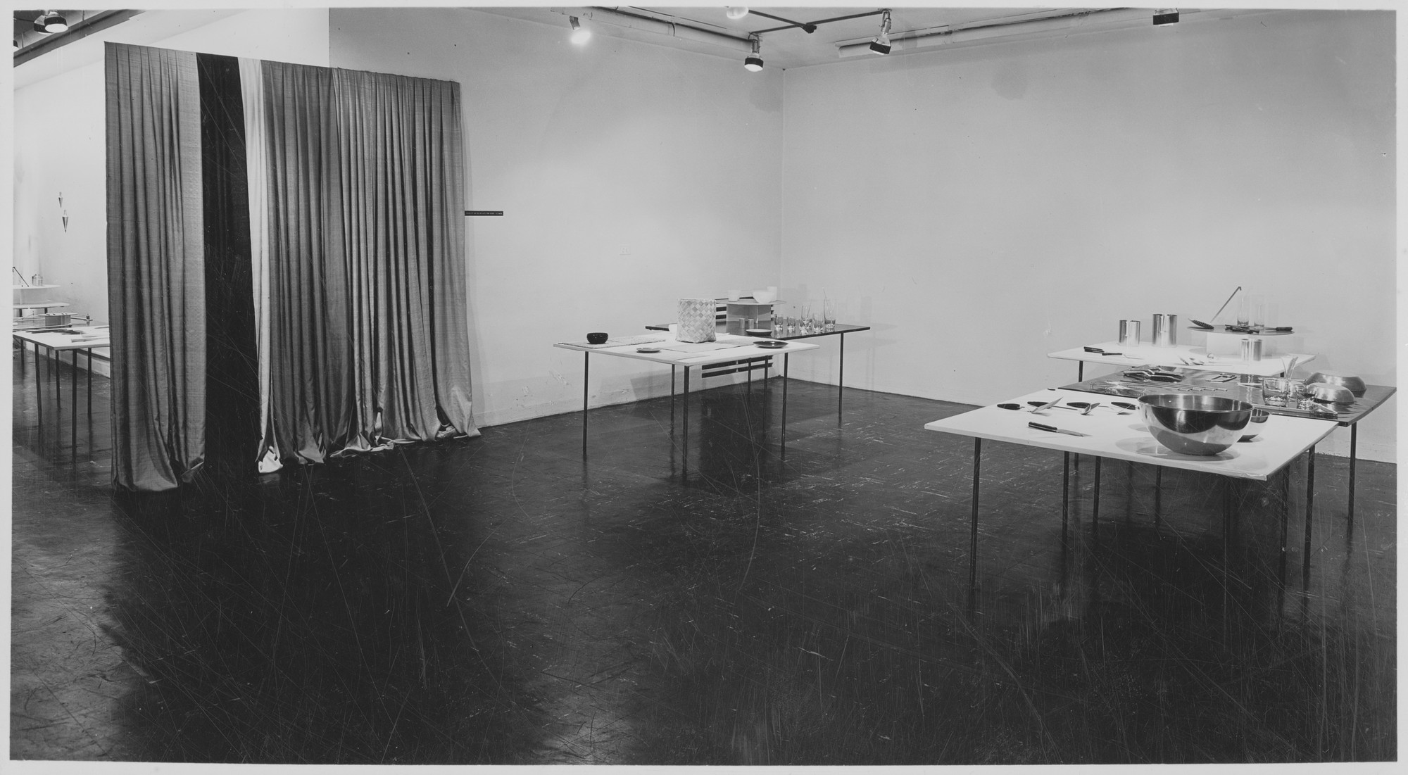 Installation view of the exhibition "Christmas Exhibition: Useful ...