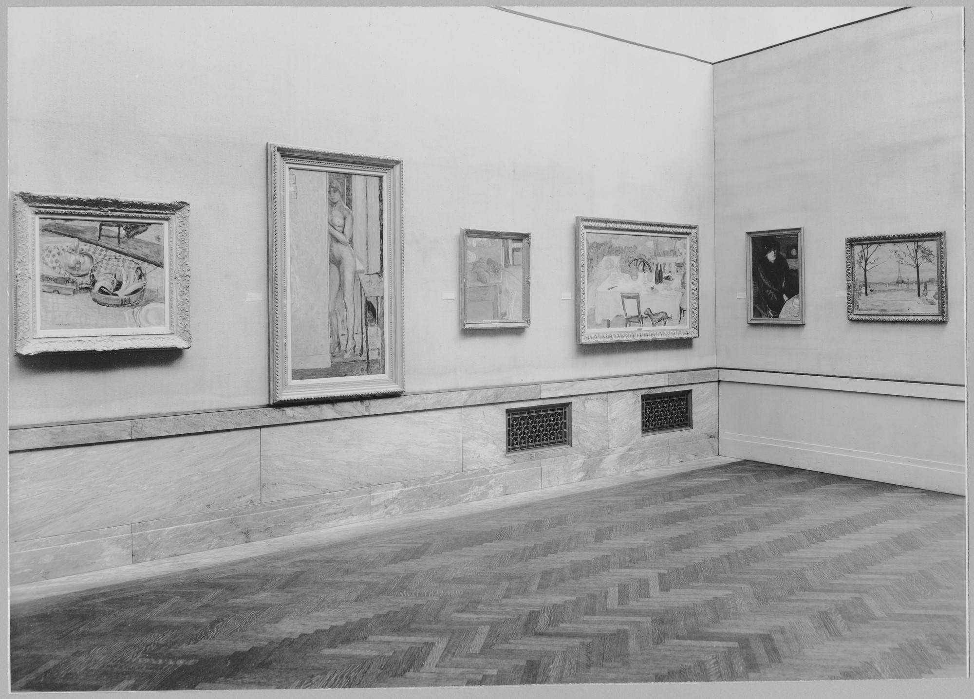 Installation view of the exhibition "Pierre Bonnard" at the Cleveland ...