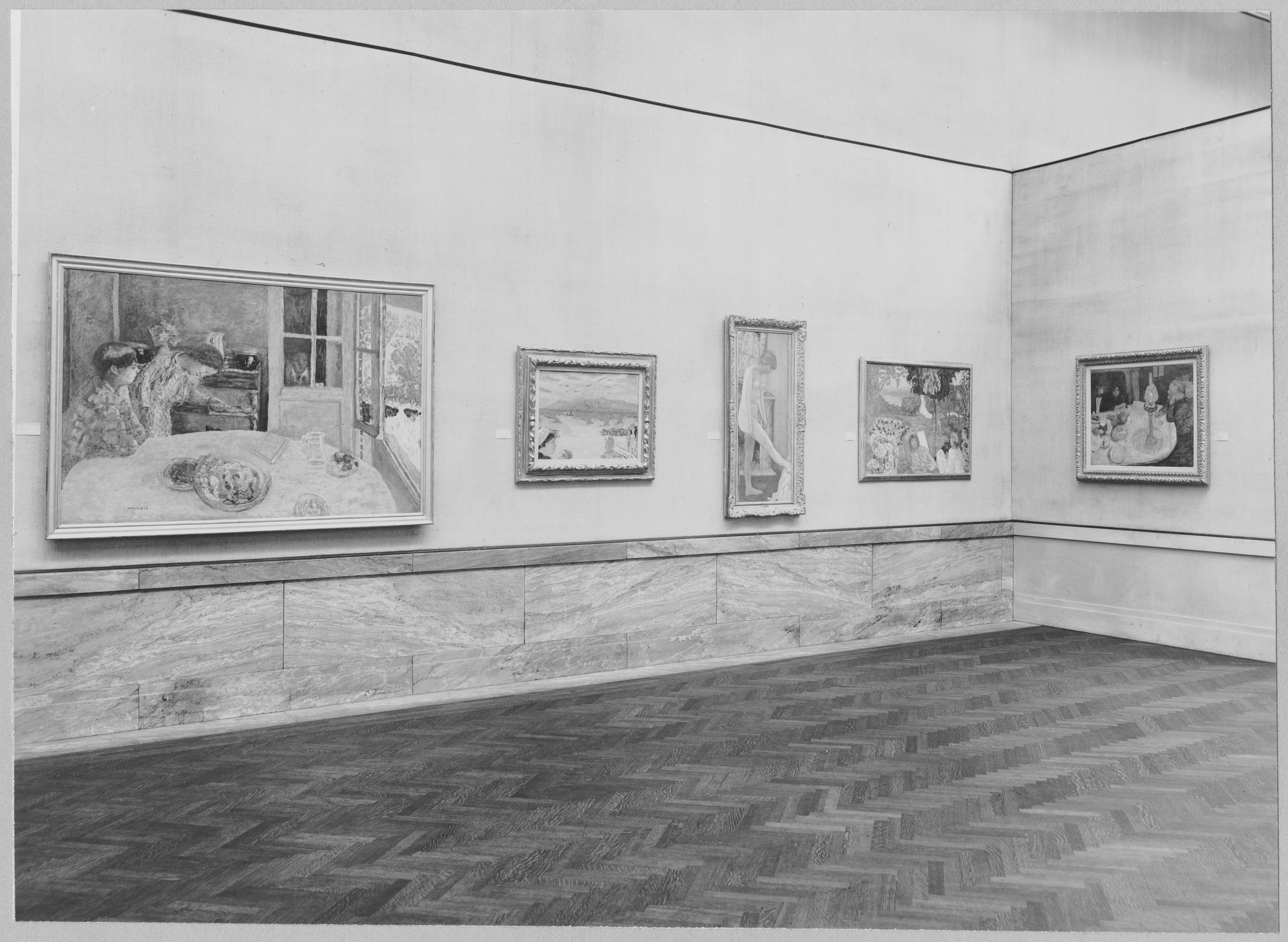 Installation view of the exhibition "Pierre Bonnard" at the Cleveland ...