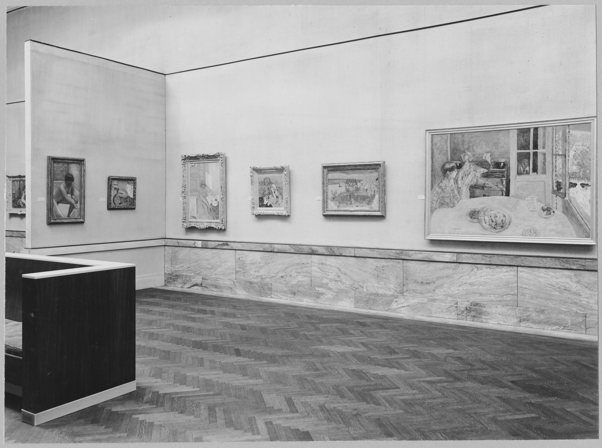 Installation view of the exhibition "Pierre Bonnard" at the Cleveland ...