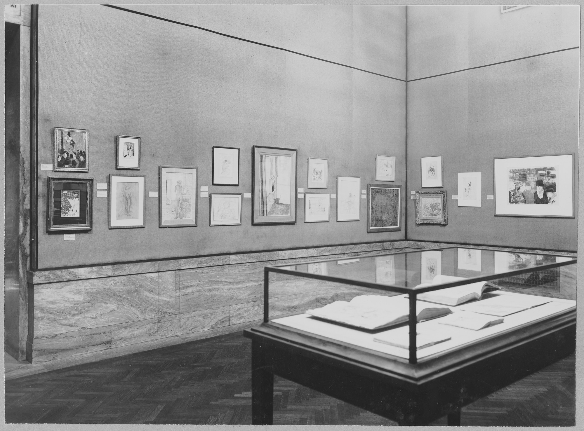 Installation view of the exhibition "Pierre Bonnard" at the Cleveland ...