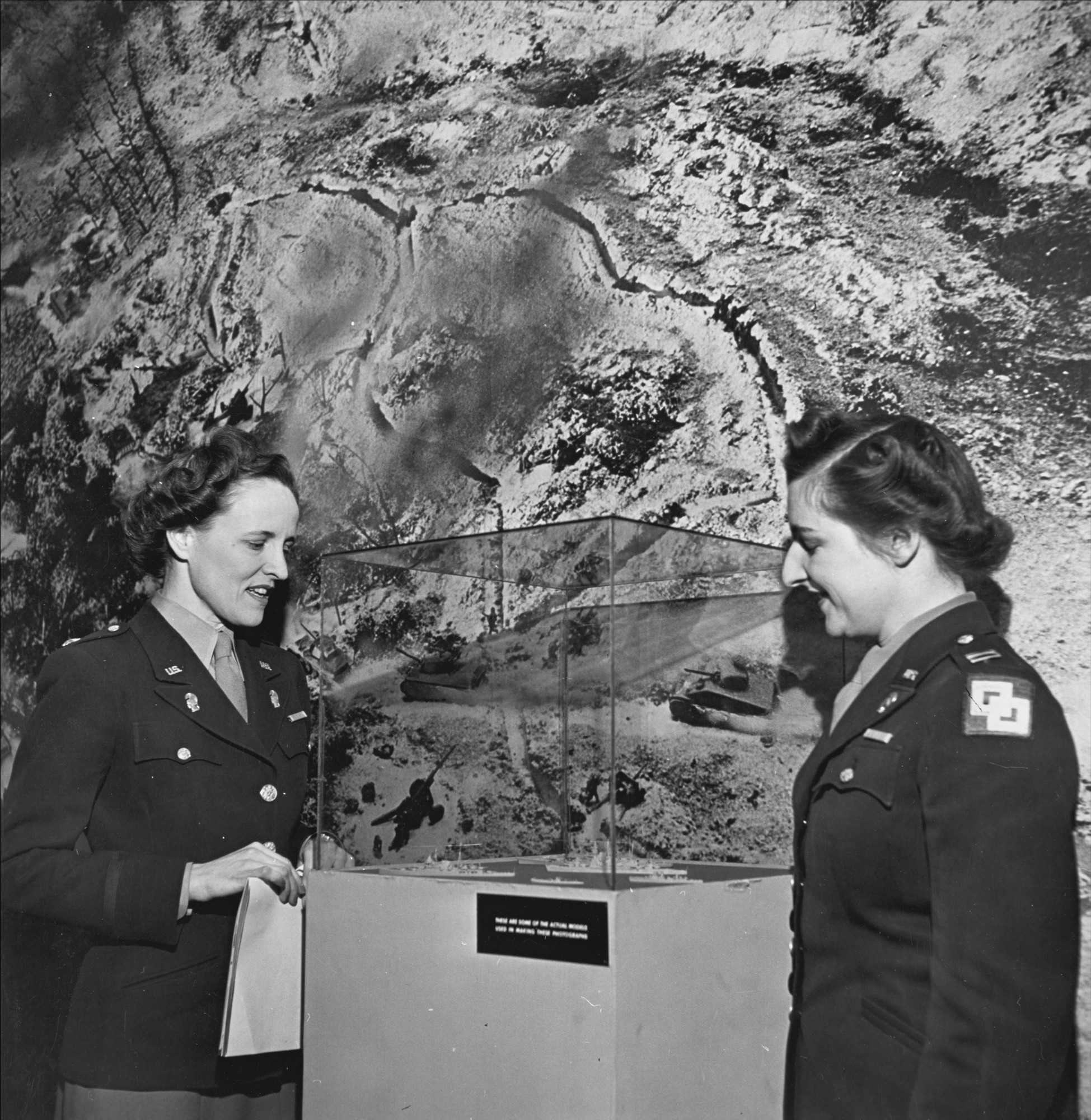 From left: "Major Cora Webb Bass, WAC Staff Director of the 2nd Service ...