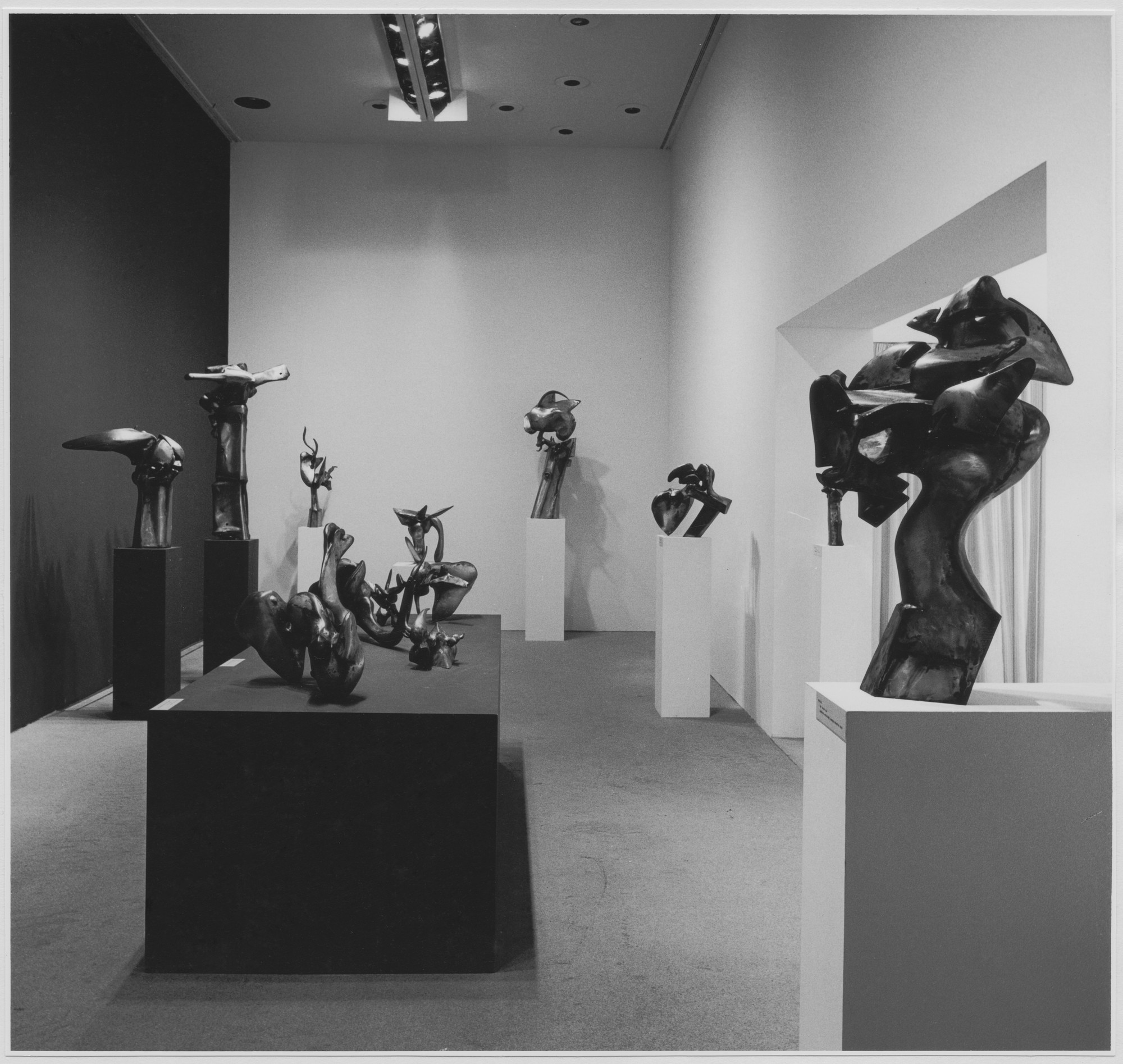 Installation view of the exhibition "The Sculpture of Richard Hunt" | MoMA