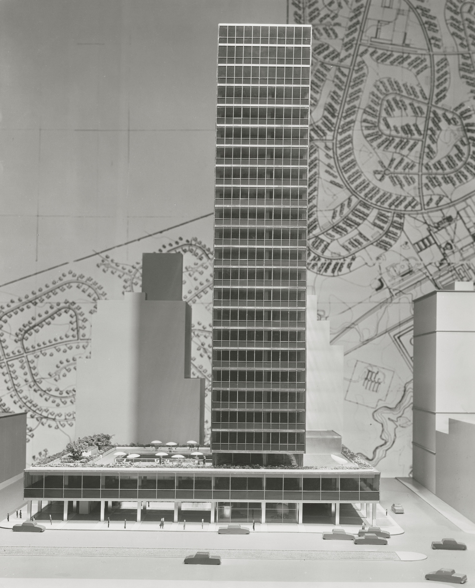 Installation view of the exhibition "Architectural Work by Skidmore ...