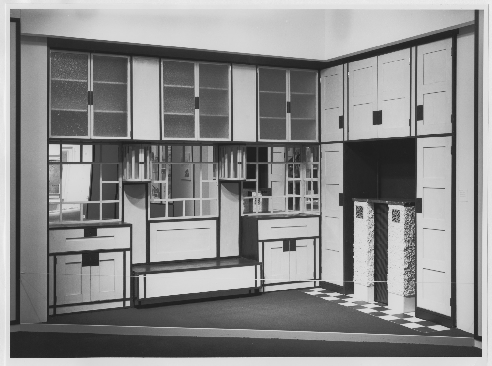 Installation view of the exhibition "Vienna 1900: Art, Architecture and ...