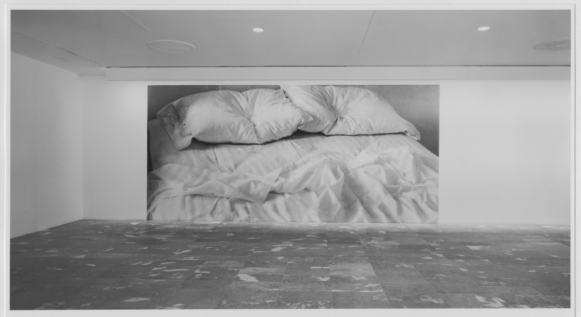 Installation view of the exhibition "Projects 34: Felix Gonzalez-Torres ...