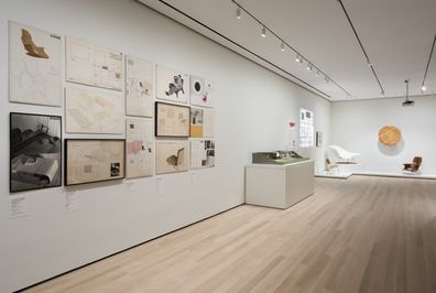 Charles Eames, Ray Eames. Prototype for Chaise Longue (La Chaise). 1948 ...