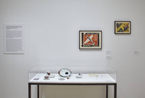 Gustav Klutsis. "Budni letayuschih ludei" by N. Bobrow. 1928 | MoMA