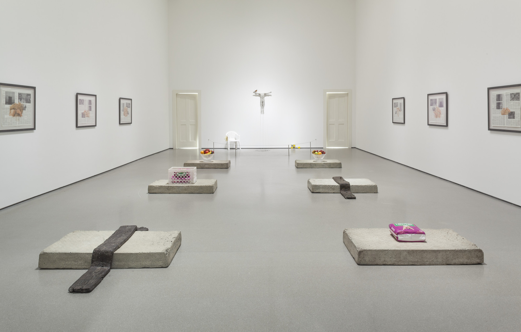 Installation view of the exhibition "Robert Gober: The Heart is Not a ...