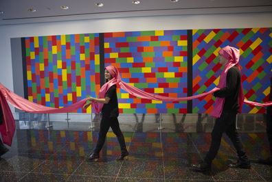 Sol LeWitt. Wall Drawing #1144, Broken Bands of Color in Four ...