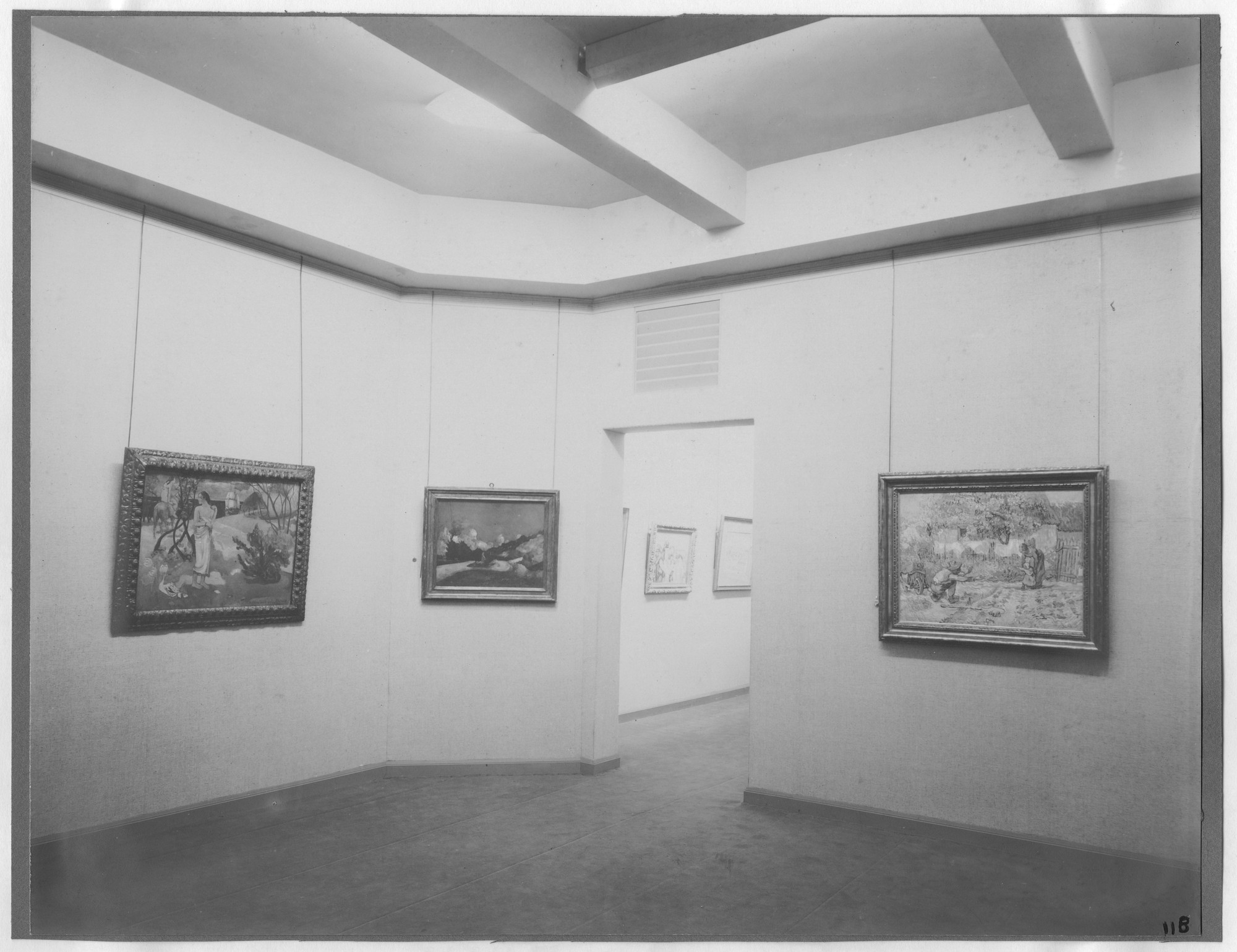 Installation view of the exhibition "Cézanne, Gauguin, Seurat, Van Gogh ...