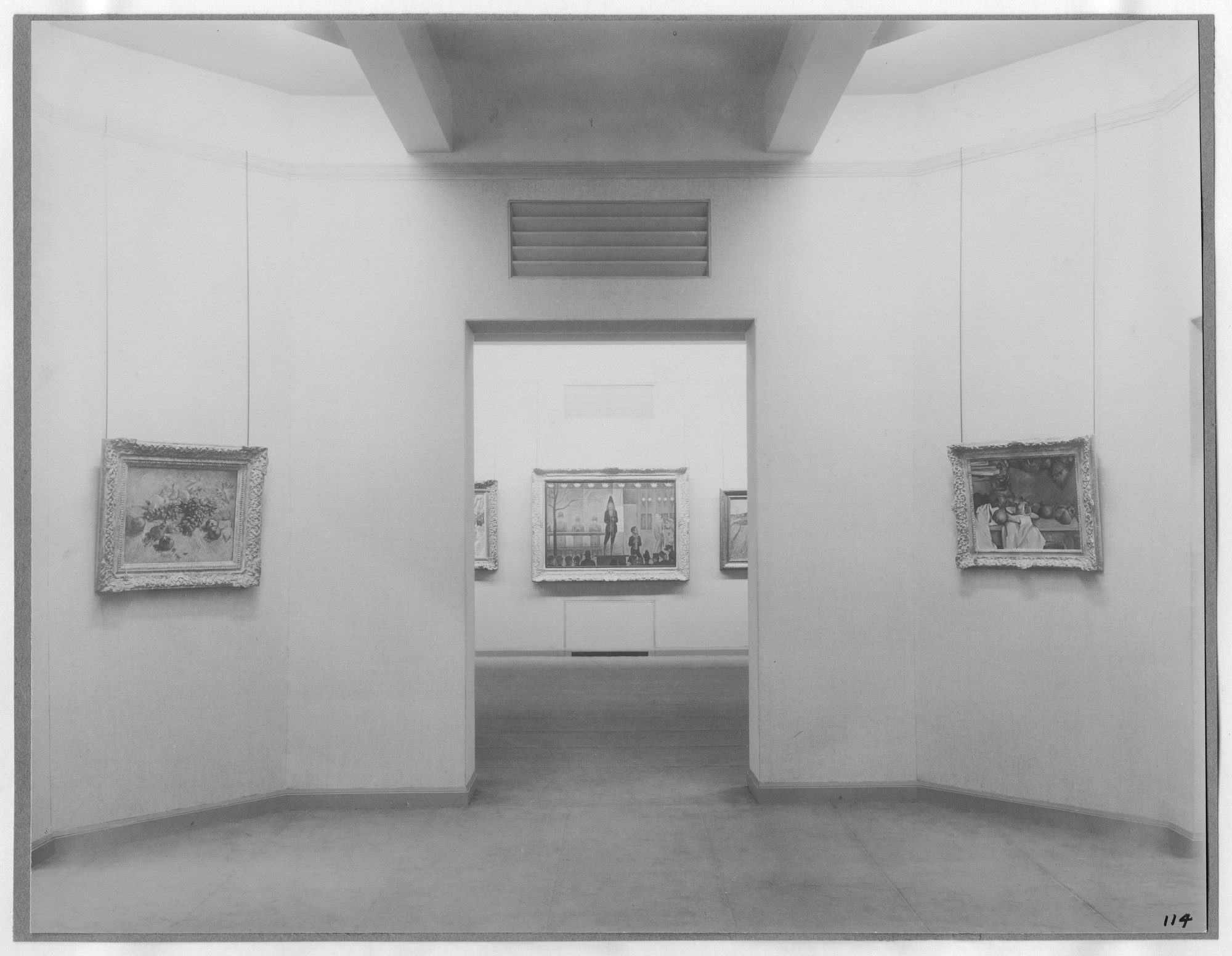 Installation view of the exhibition "Cézanne, Gauguin, Seurat, Van Gogh ...