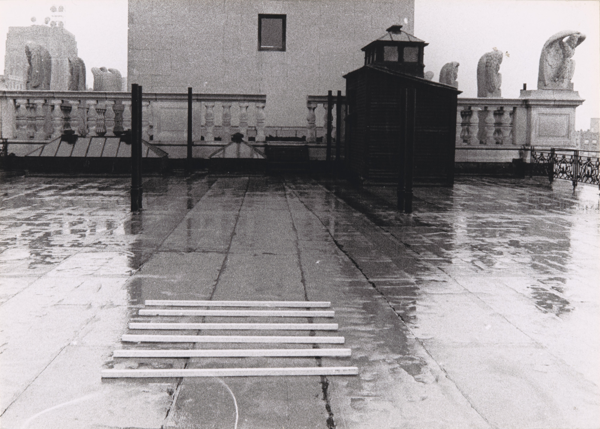 View of the Clocktower exhibition "Robert Janz: Six Sticks" [PS1 Exh ...