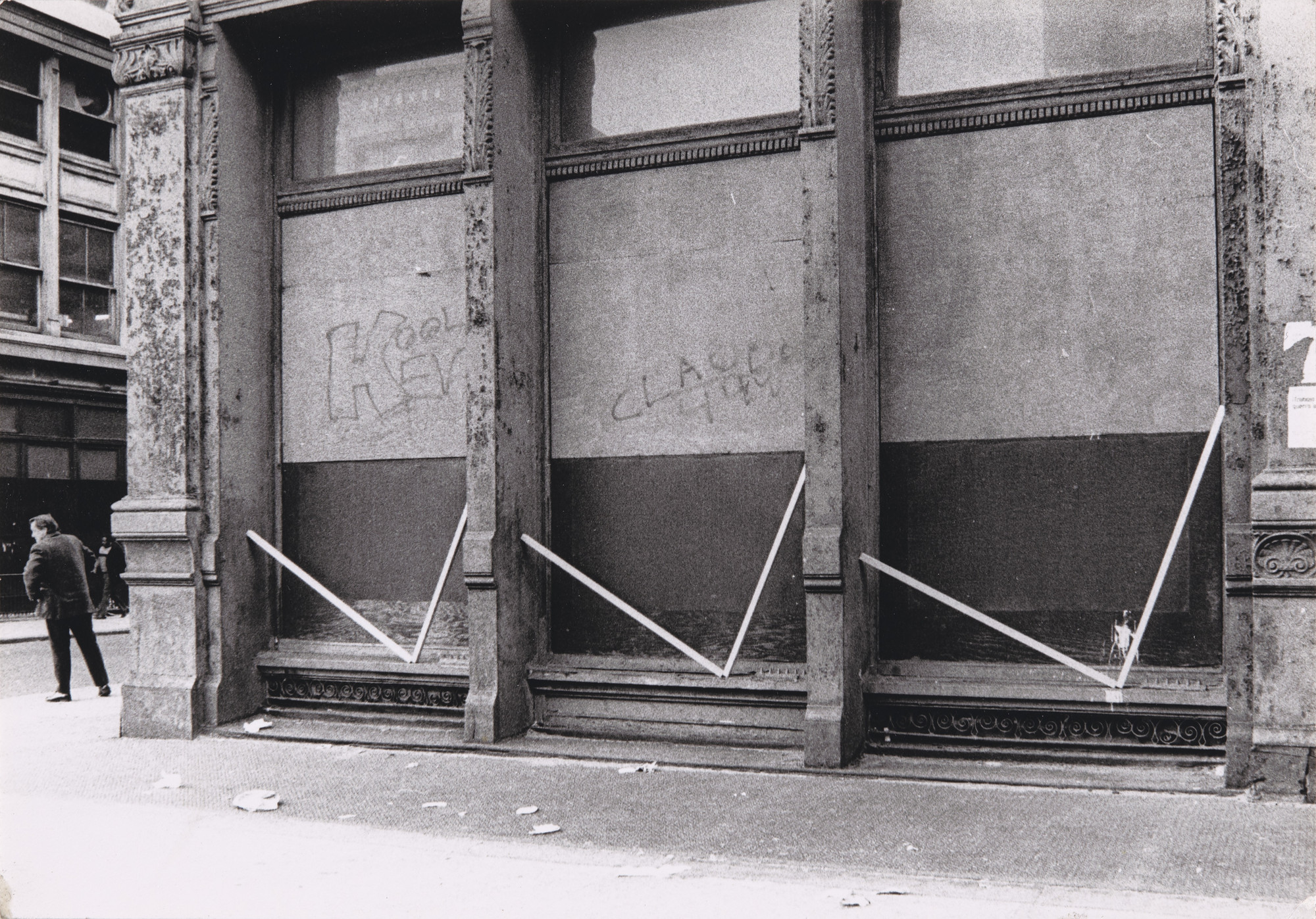 View of the Clocktower exhibition "Robert Janz: Six Sticks" [PS1 Exh ...