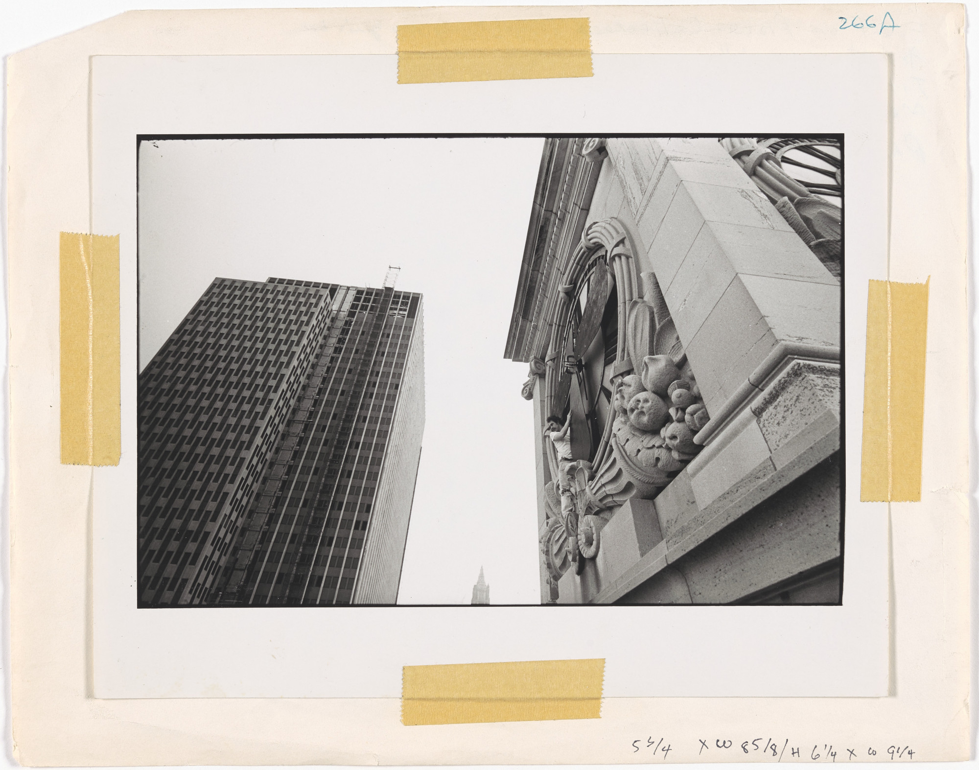 View of Larry Miller creating a work during "Delayed Flux New Year's ...