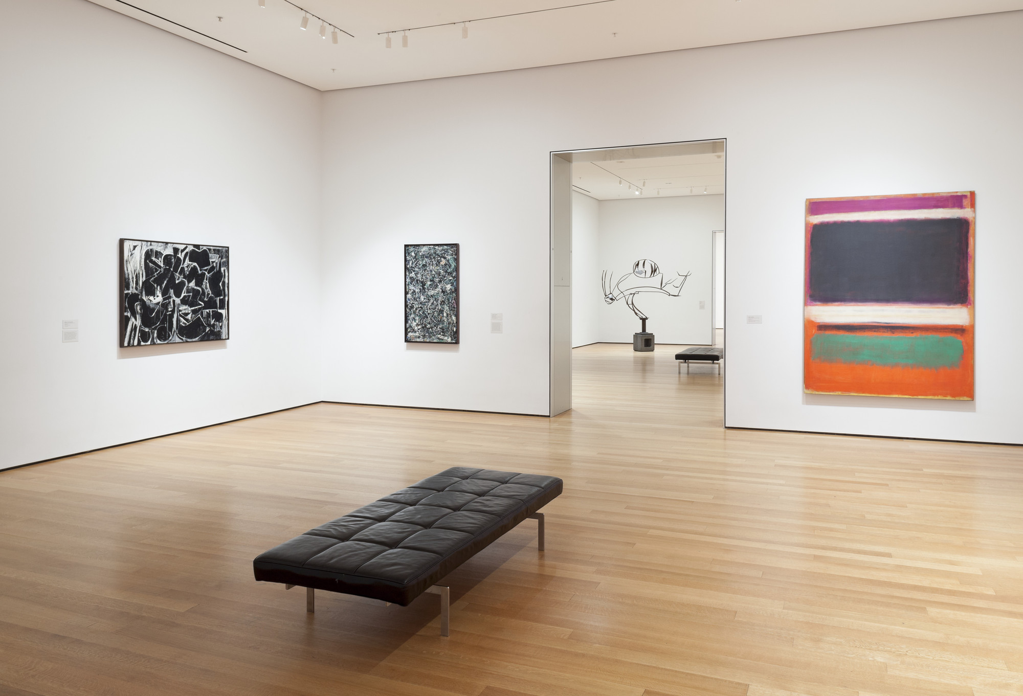 Installation view of the exhibition "Painting and Sculpture Changes ...