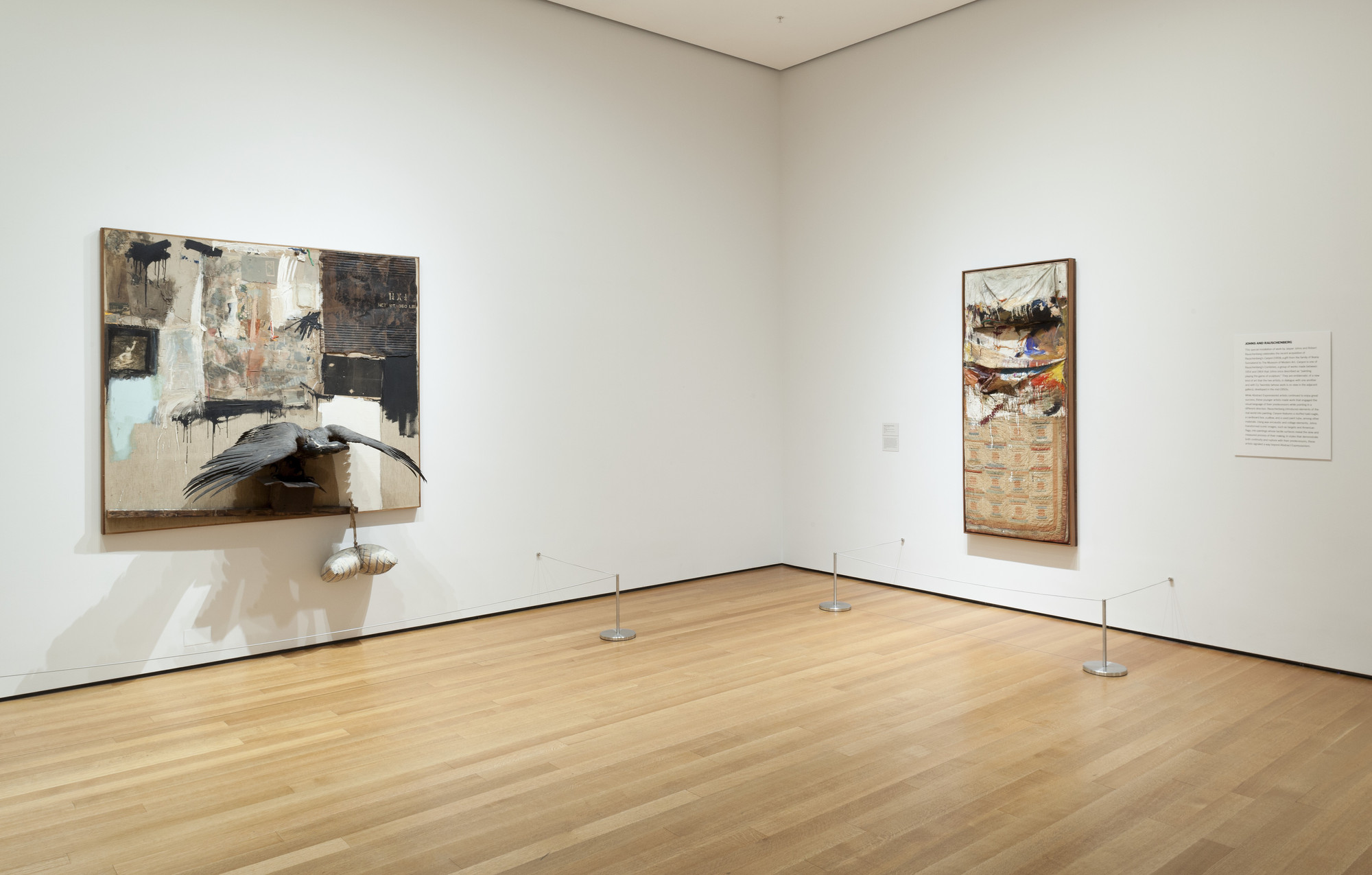 Installation view of the exhibition "Painting and Sculpture Changes ...