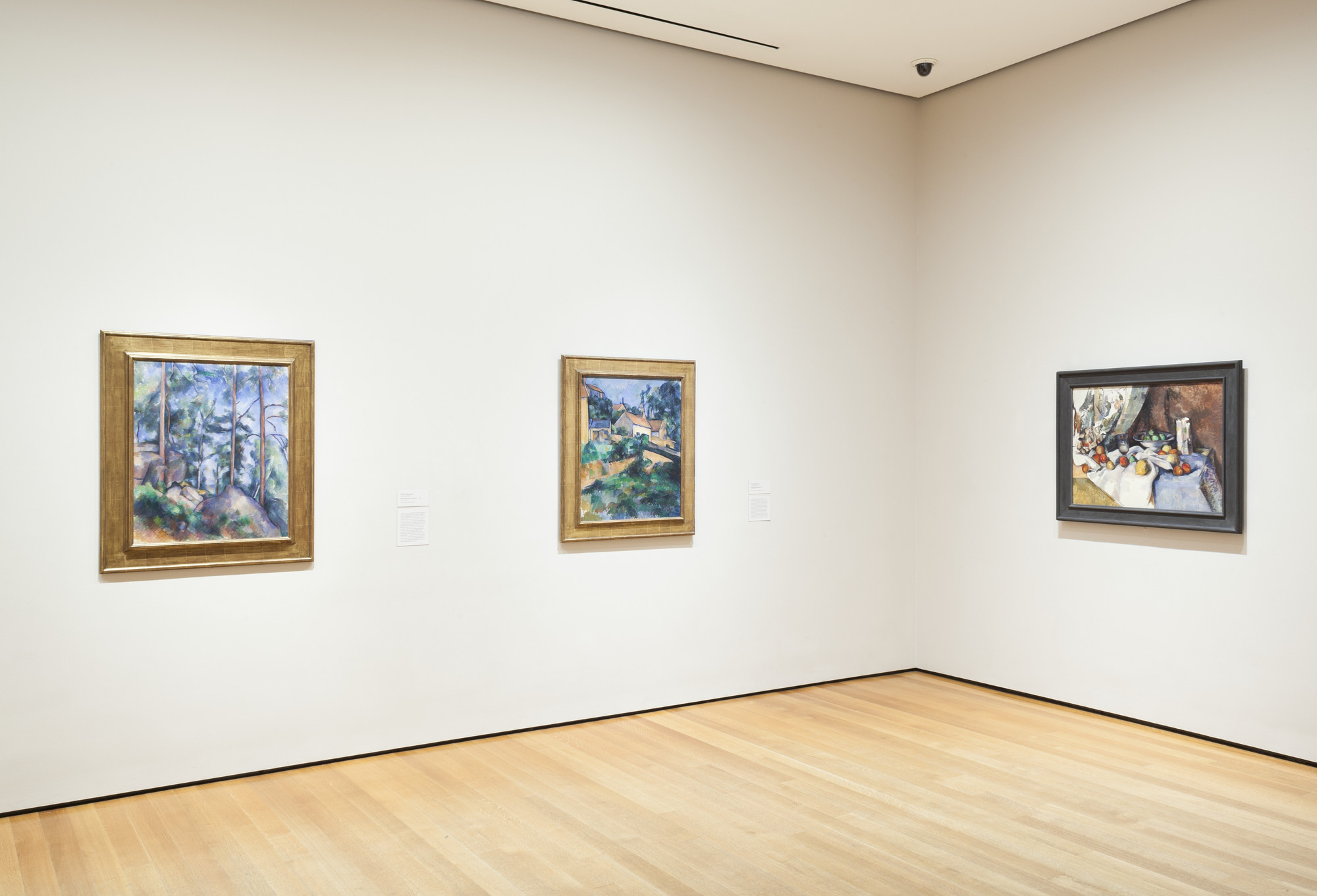 Installation view of the exhibition "Painting and Sculpture Changes ...