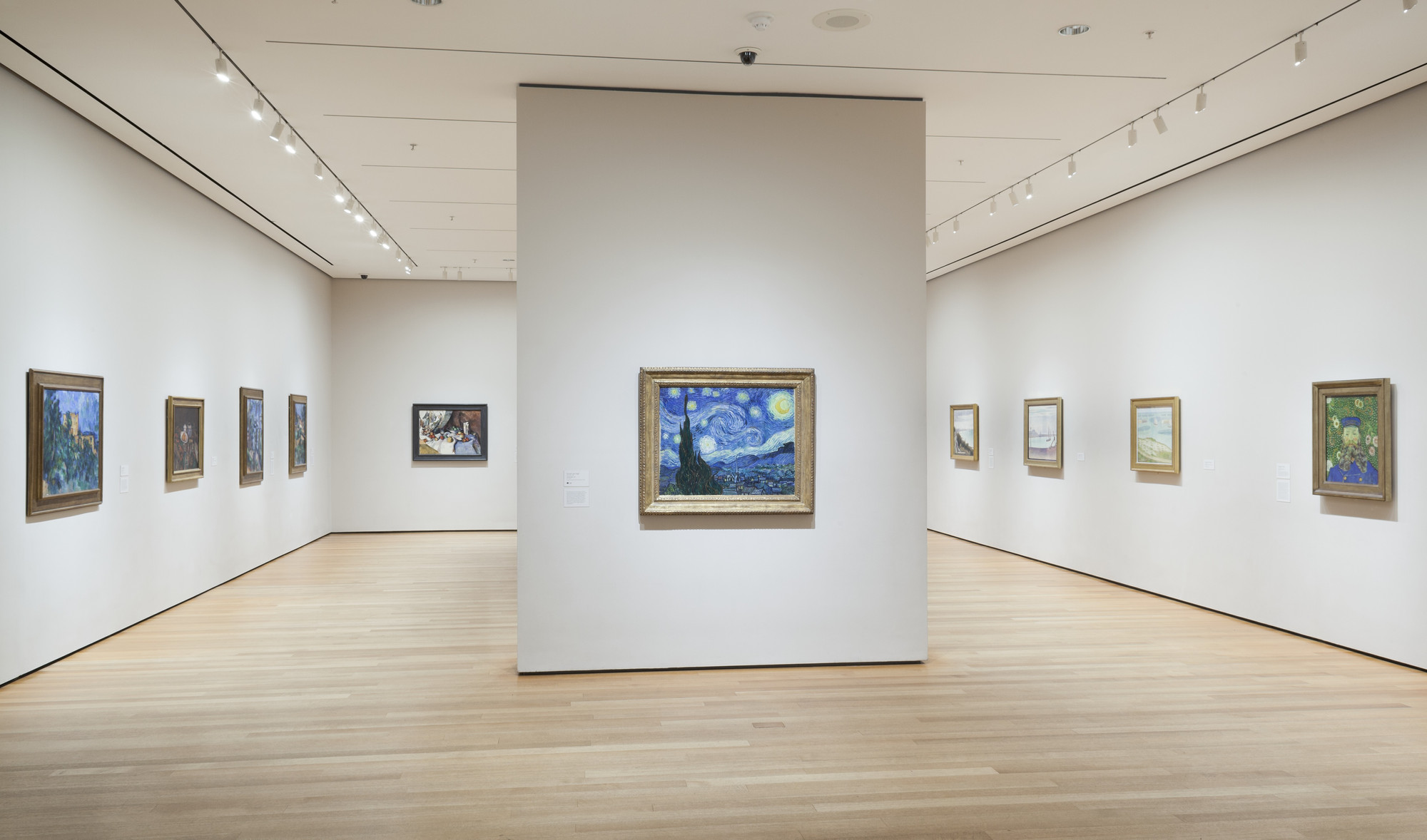 Installation view of the exhibition "Painting and Sculpture Changes ...