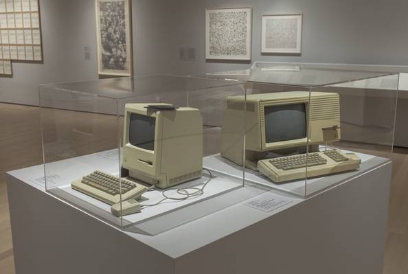 Apple, Inc., Steve Jobs, Jerry Manock. Macintosh 128K Home Computer ...