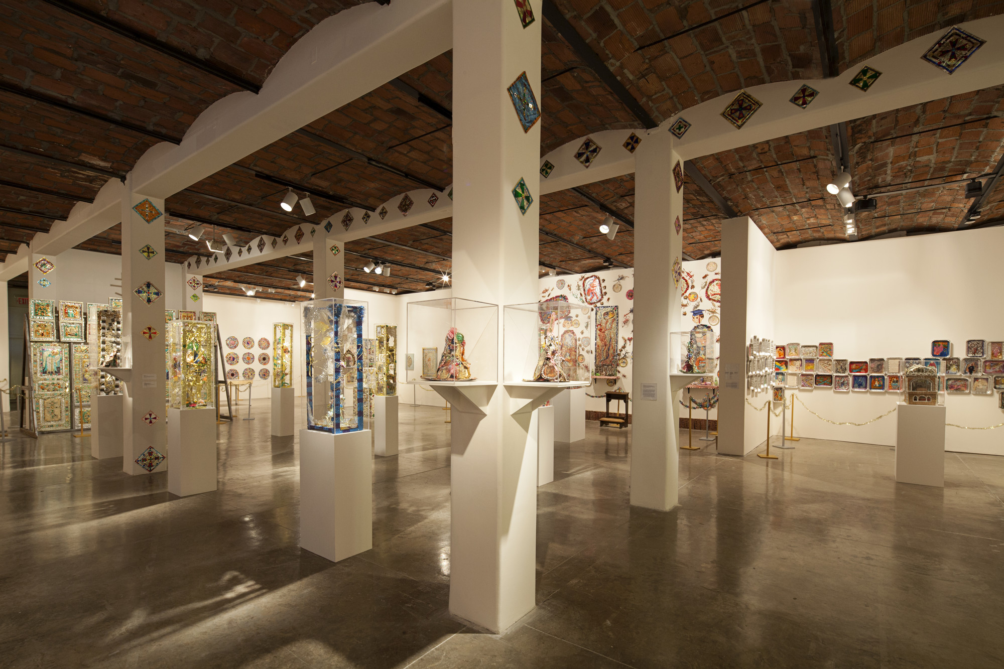 Installation view of the exhibition "Thomas Lanigan-Schmidt: Tender ...