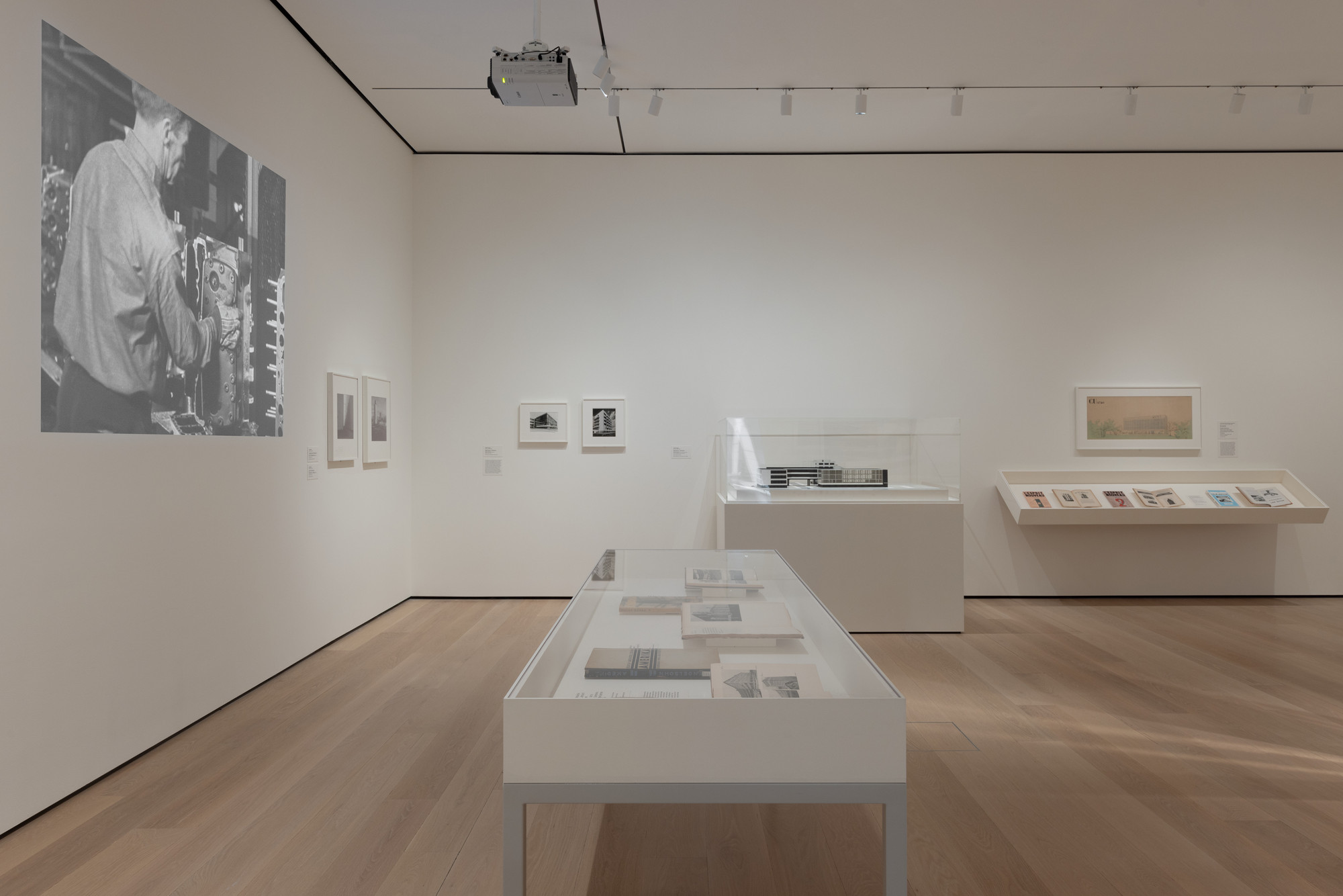 Installation view of the gallery "Architecture in the Age of Industry ...