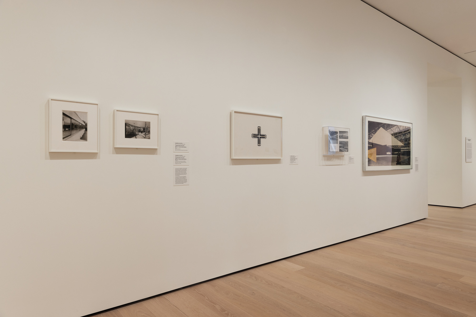 Installation view of the gallery "Architecture in the Age of Industry ...