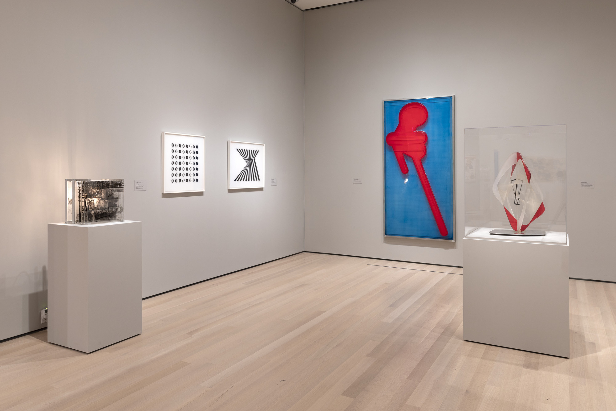 Installation view of the gallery "On Plexiglass" in the exhibition ...