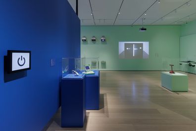 Jonathan Ive, Apple Industrial Design Group. iPod. 2001 | MoMA